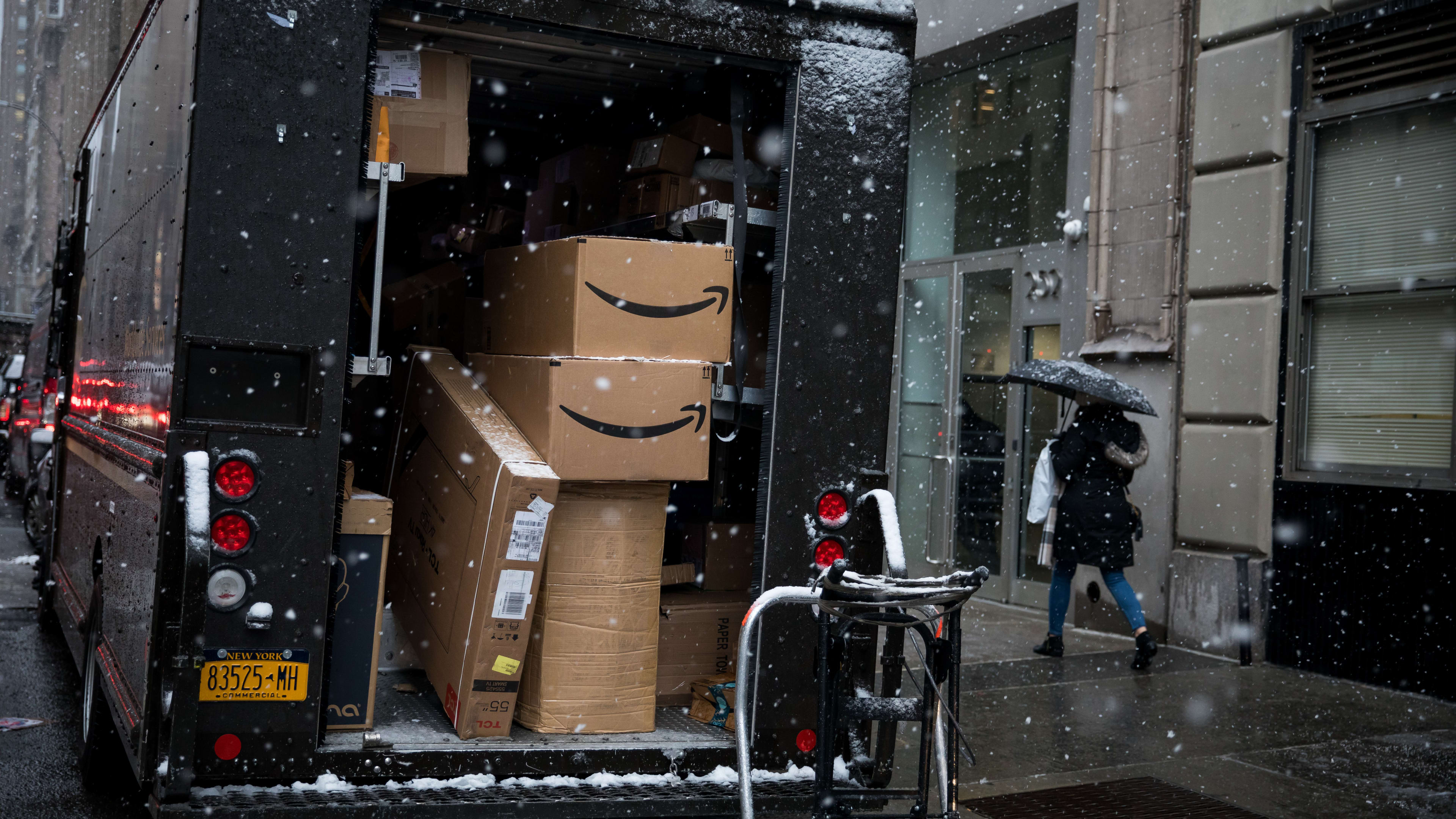 Amazon's $69 Snow Socks Are the Best Tire Chain Alternative - Men's Journal