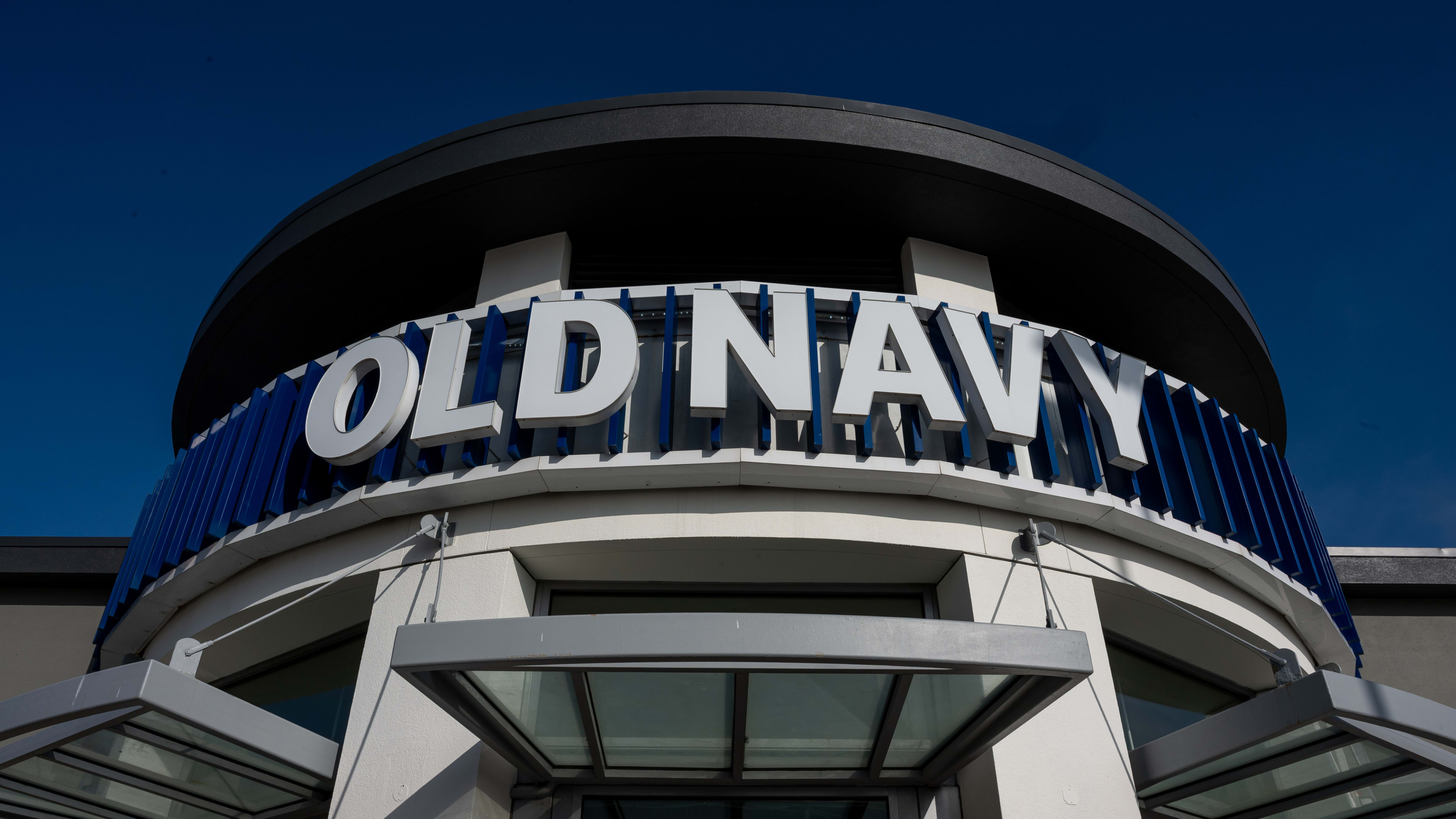 This Bestselling Old Navy Hoodie Is Just $27 Right Now - Men's Journal