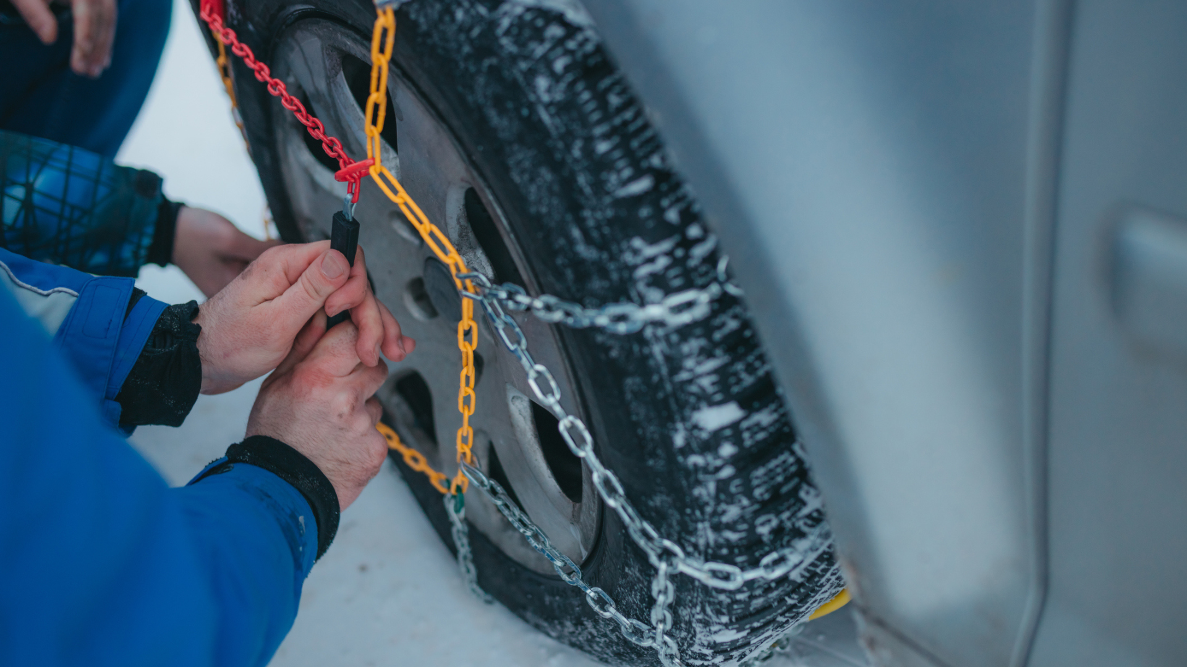 How to Put Chains on Your Tires: Step-By-Step Guide - Men's Journal