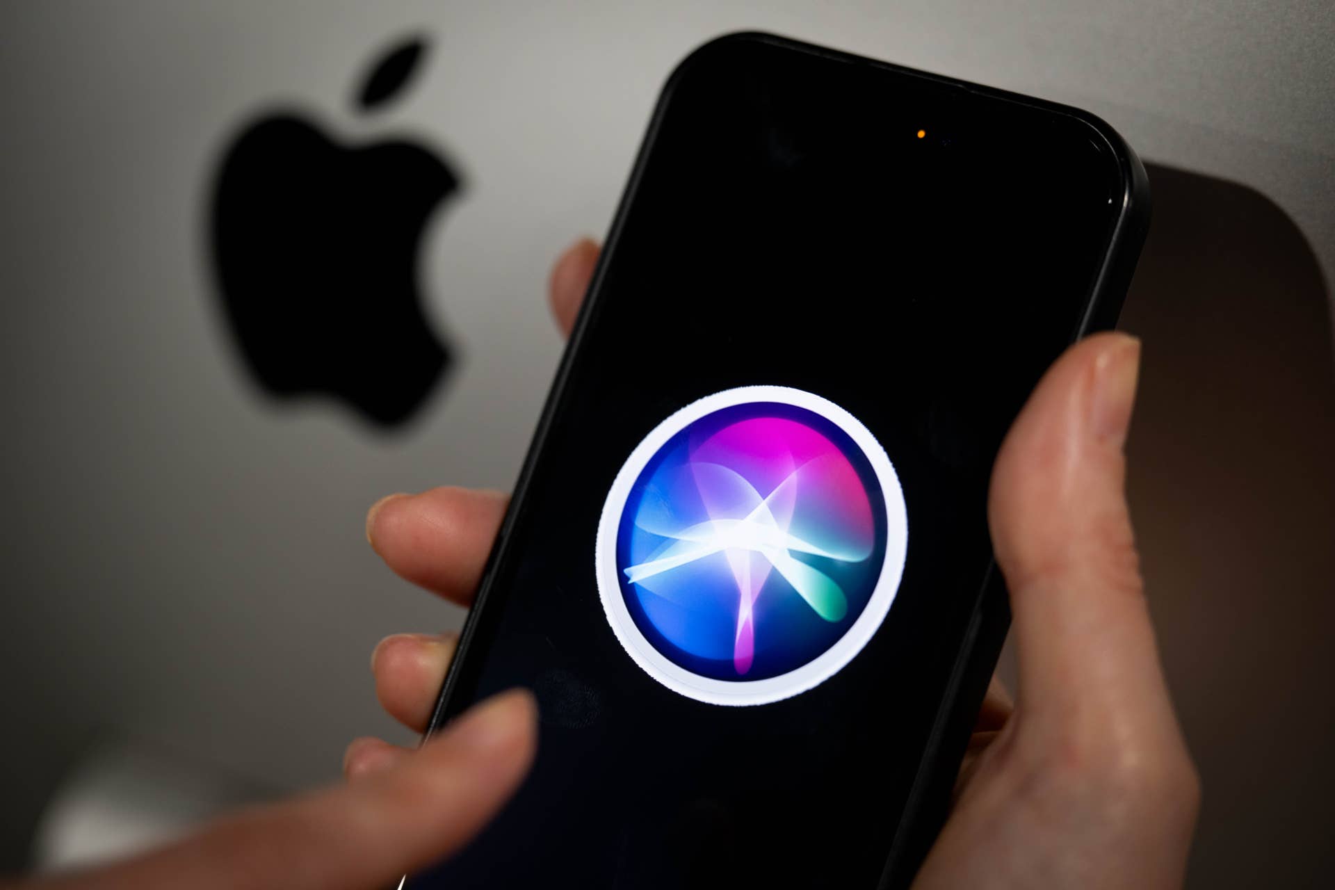 Apple Reportedly Delays iOS 26.4 Siri Updates Once Again - Men's Journal
