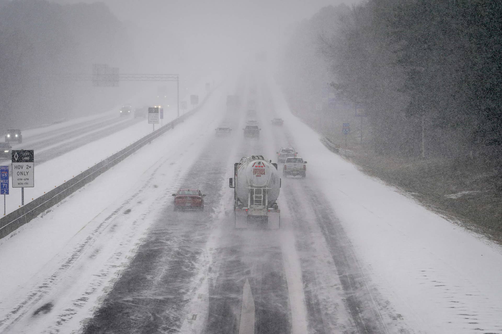 Winter Storm Warnings Announced for 7 States as 12 Inches of Snow and ...
