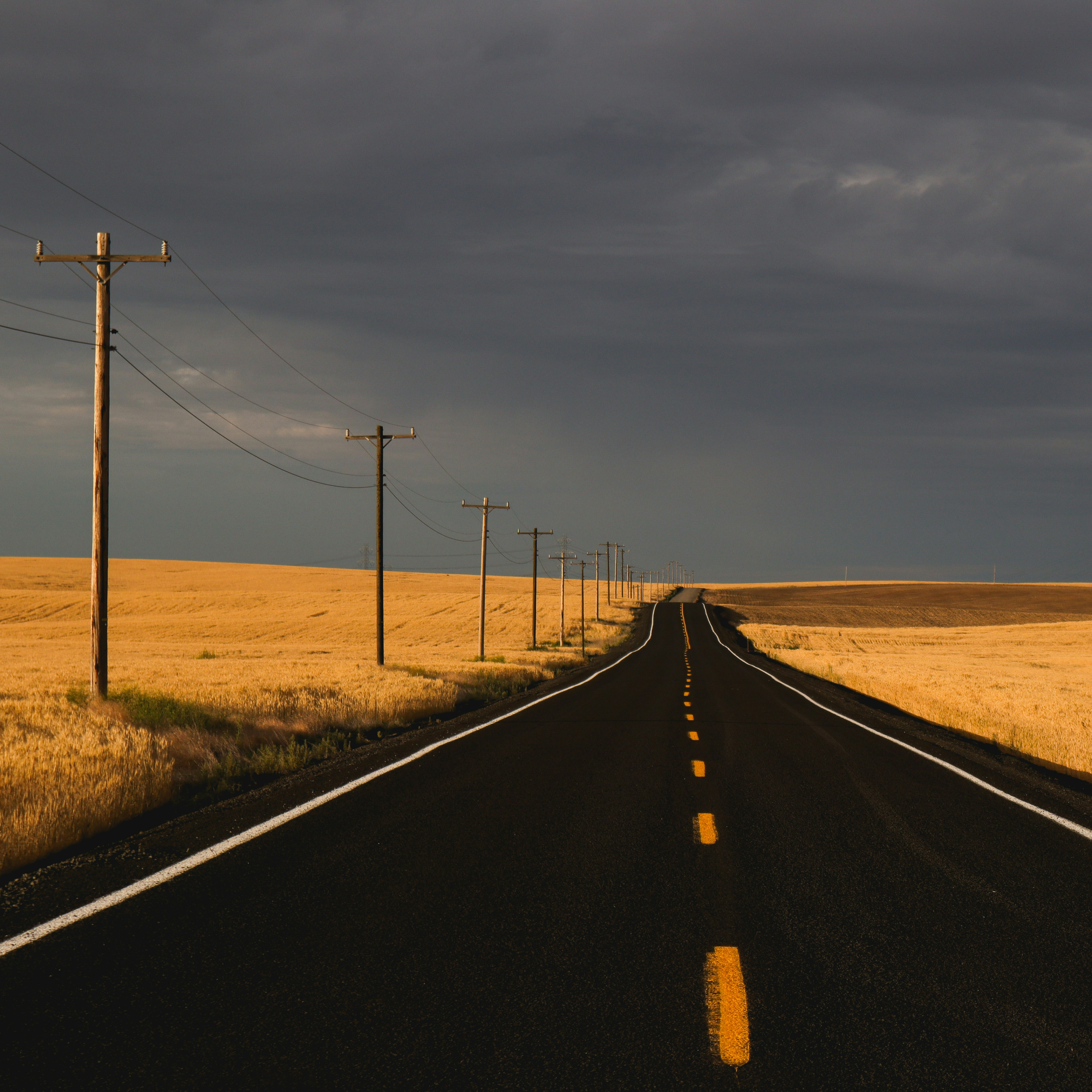 Winter Storm Warning Announced With 18 Inches of Snow, 40 mph Winds ...