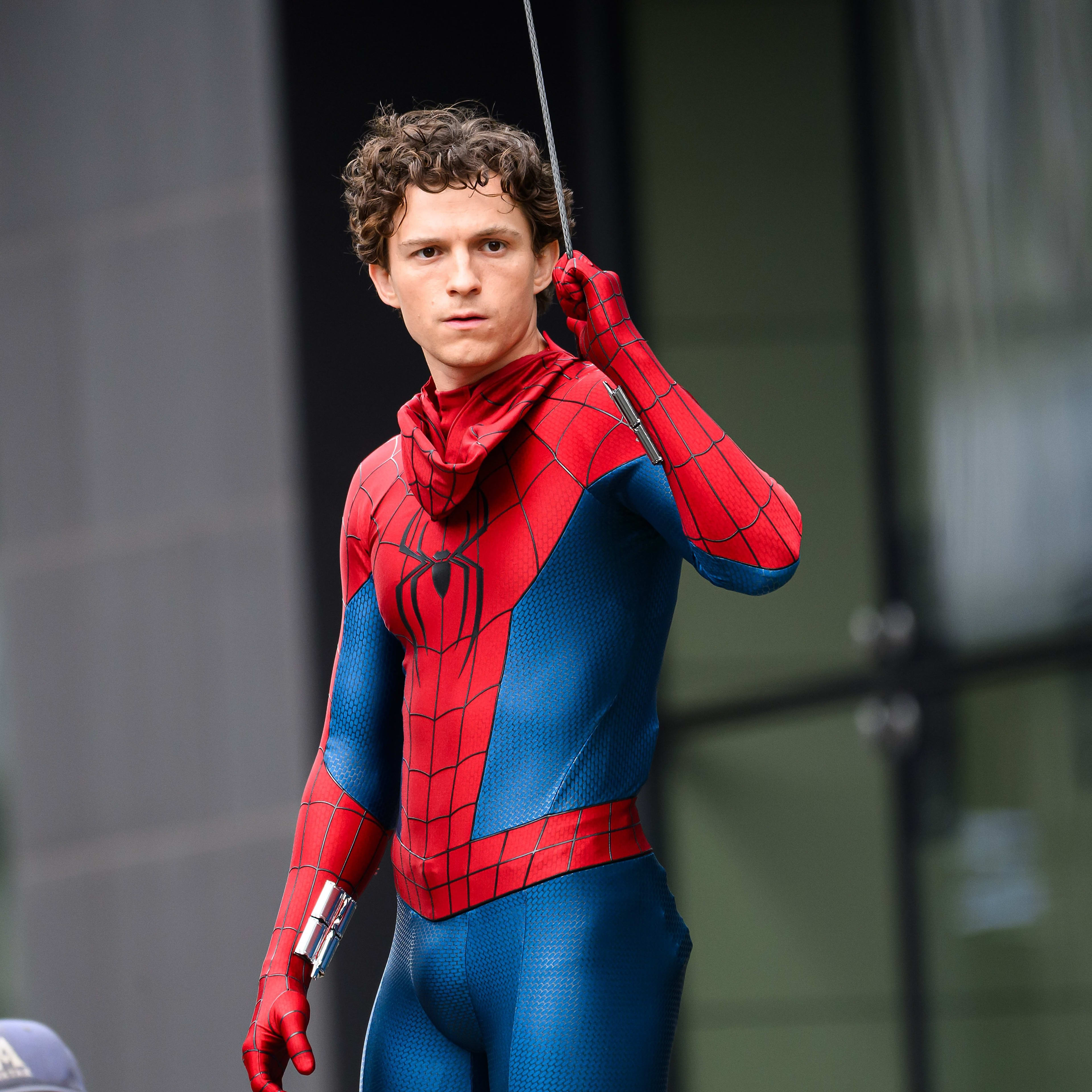 Tom Holland Shows What Being in 'Spider-Man' Shape Is During New Cold ...