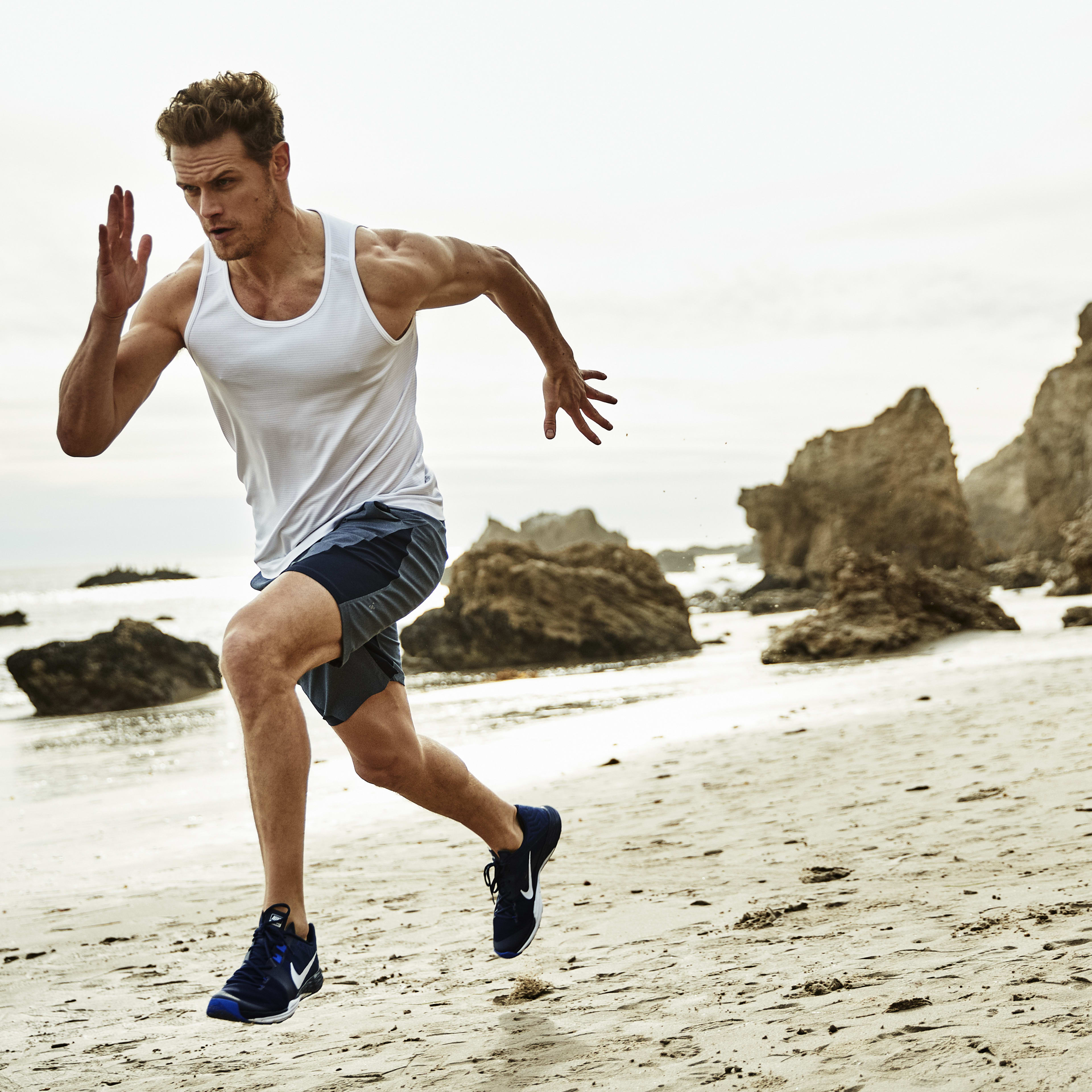 'Outlander' Star Sam Heughan's Bodyweight Workout - Men's Journal
