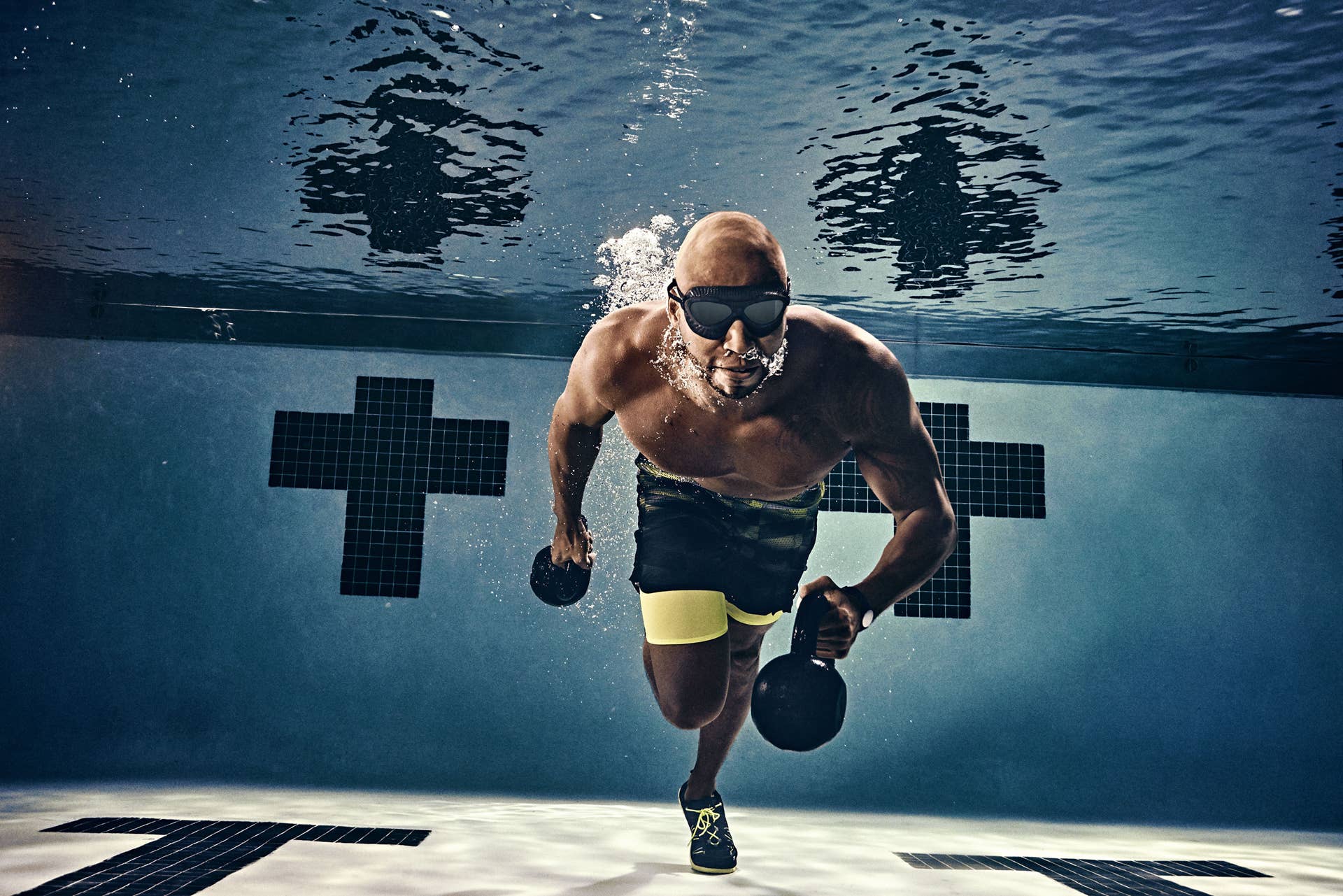 A Killer Strength Workout — in the Pool - Men's Journal