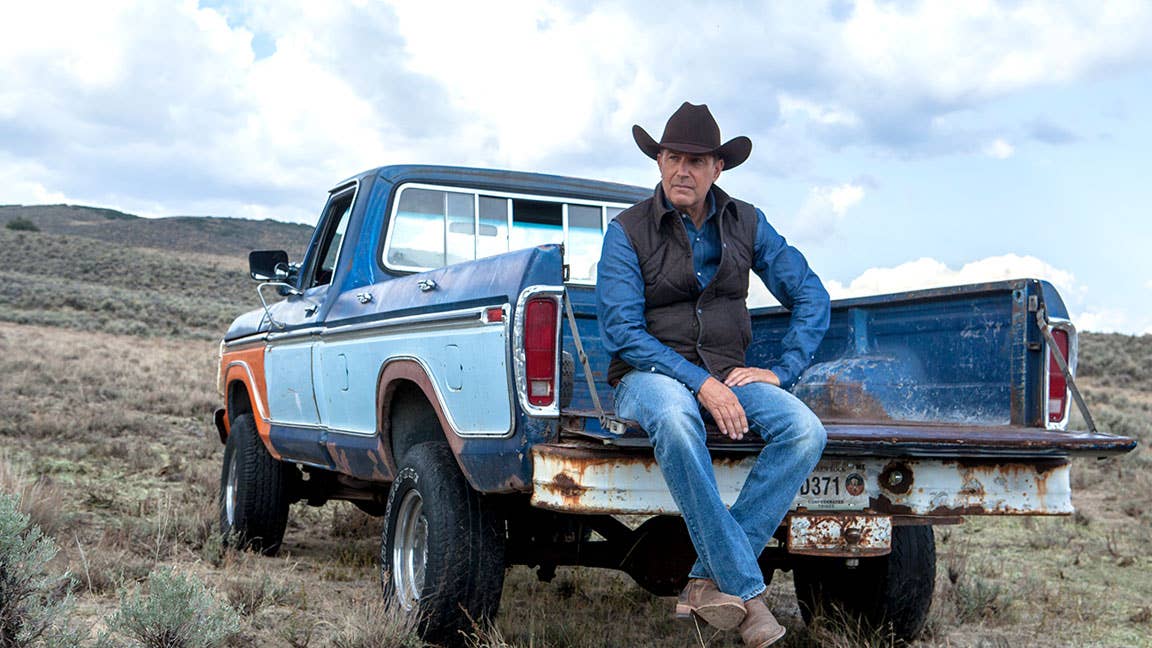 The Best TV Shows and Movies to Binge-Watch Over the Holiday Break ...