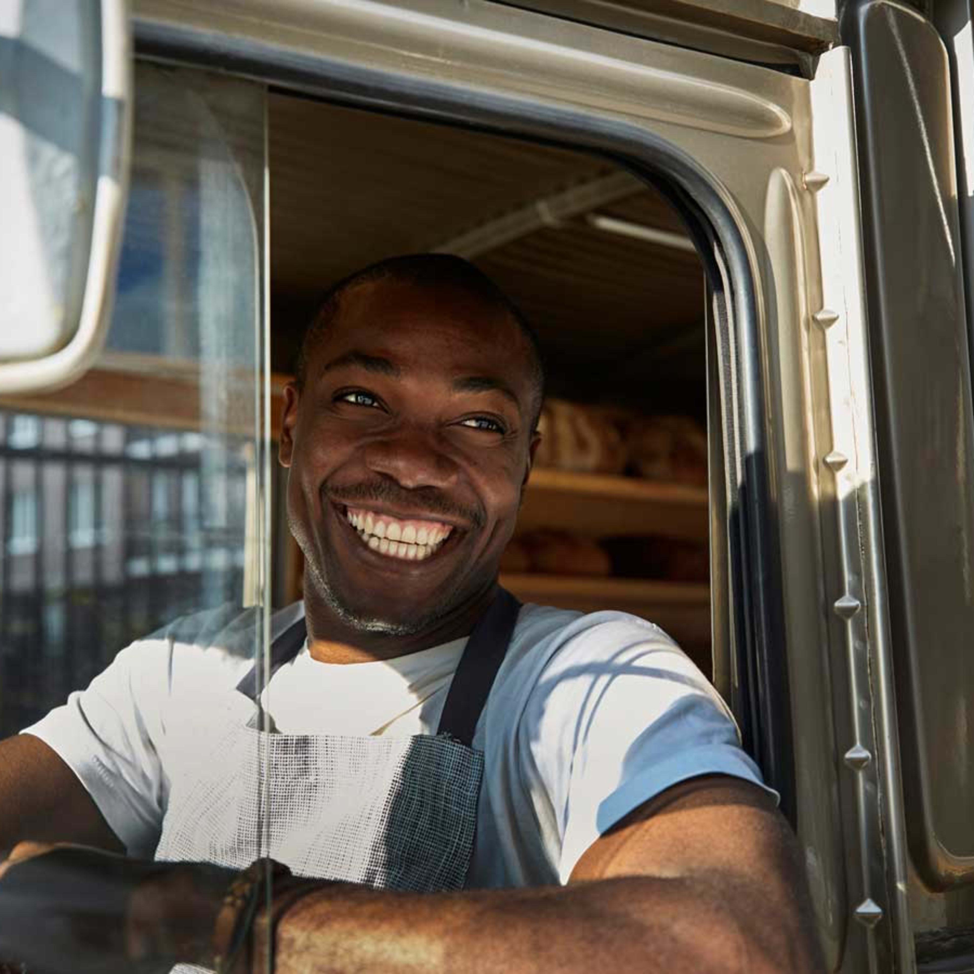 11 Best Toothpastes for Men of 2025, Tested and Reviewed - Men's Journal