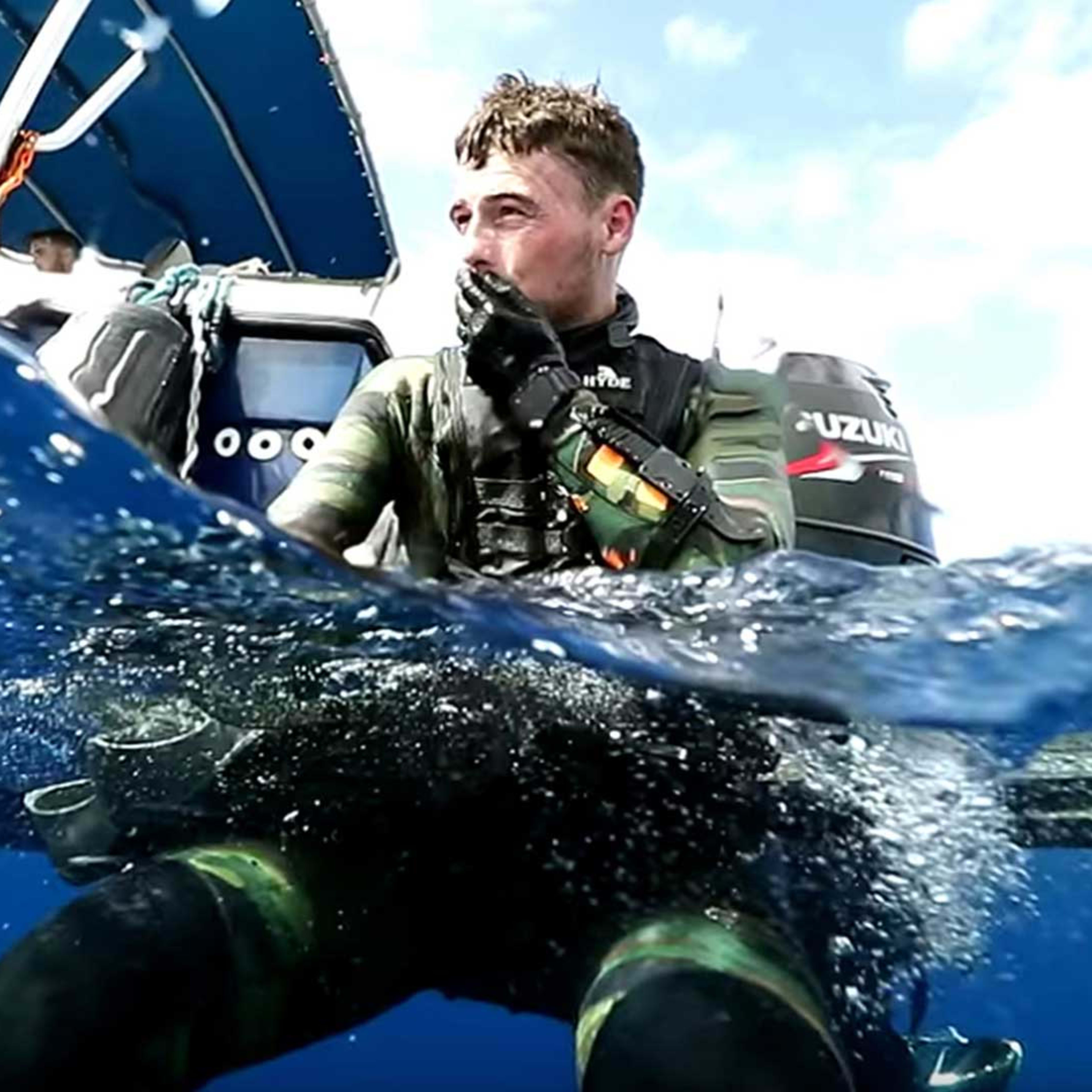 Meet Doug Seus, the Bear Whisperer Who Trains and Protects Grizzlies ...