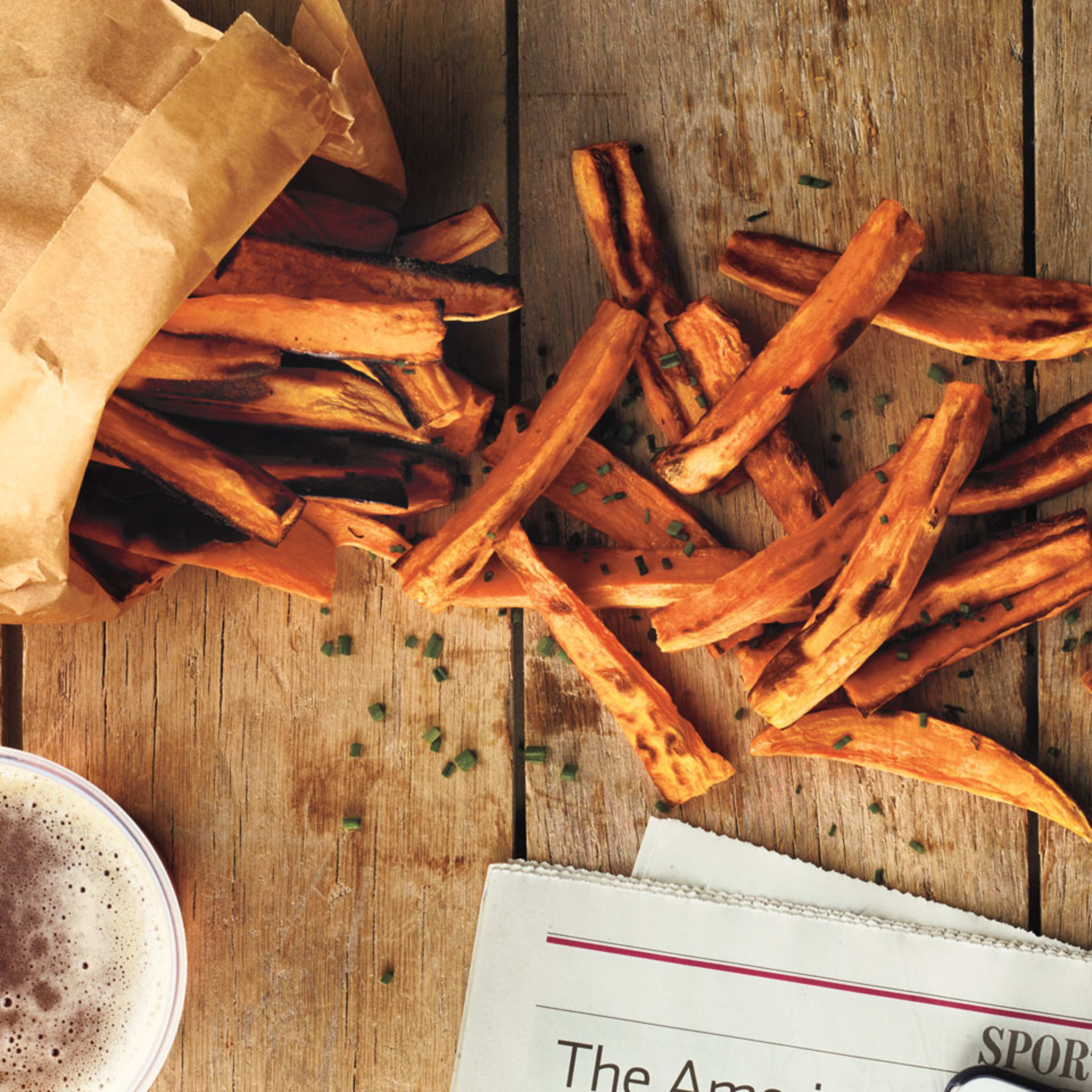 The Healthiest Crackers You Can Buy at the Store - Men's Journal