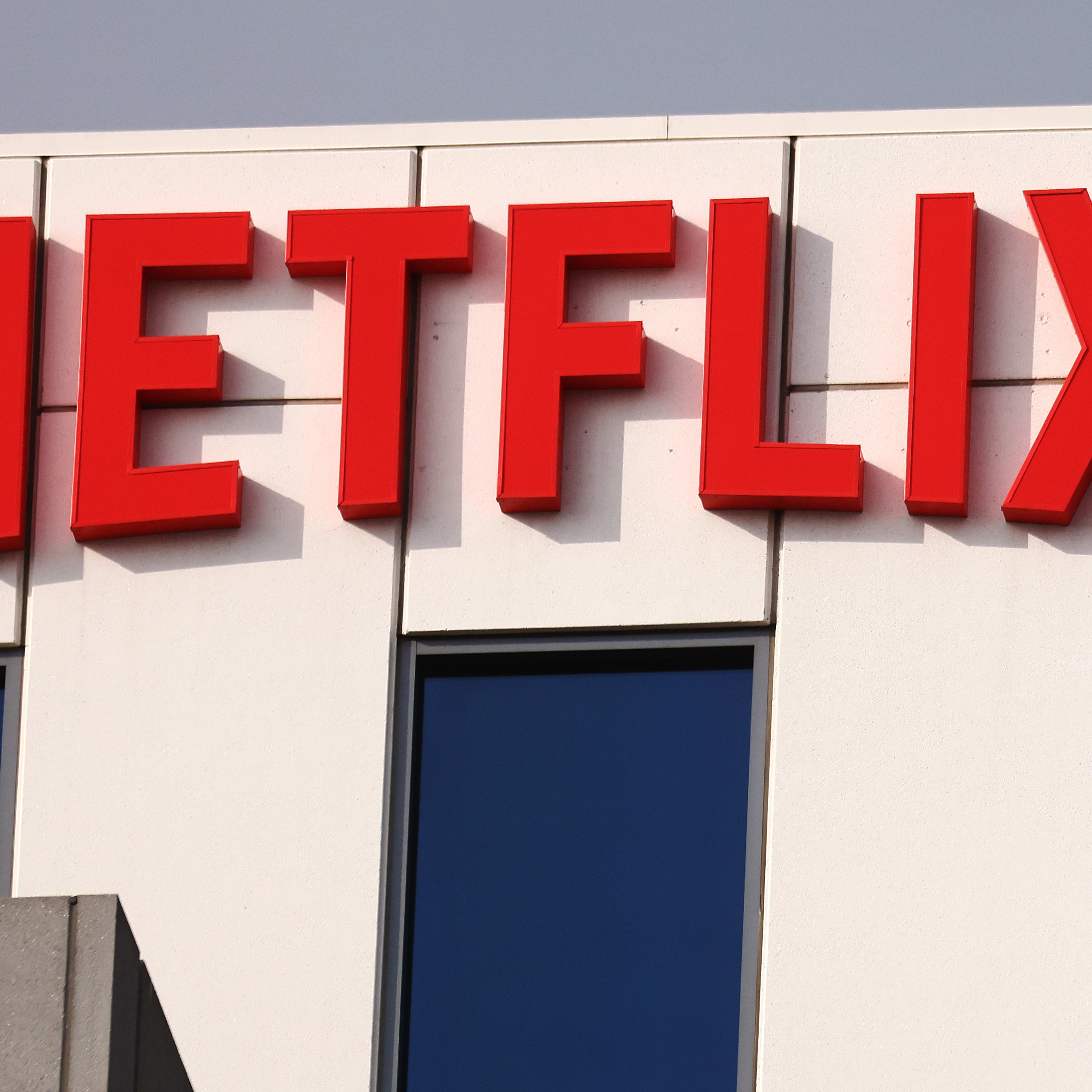 Beloved Series Leaving Netflix on Dec. 3 - Men's Journal