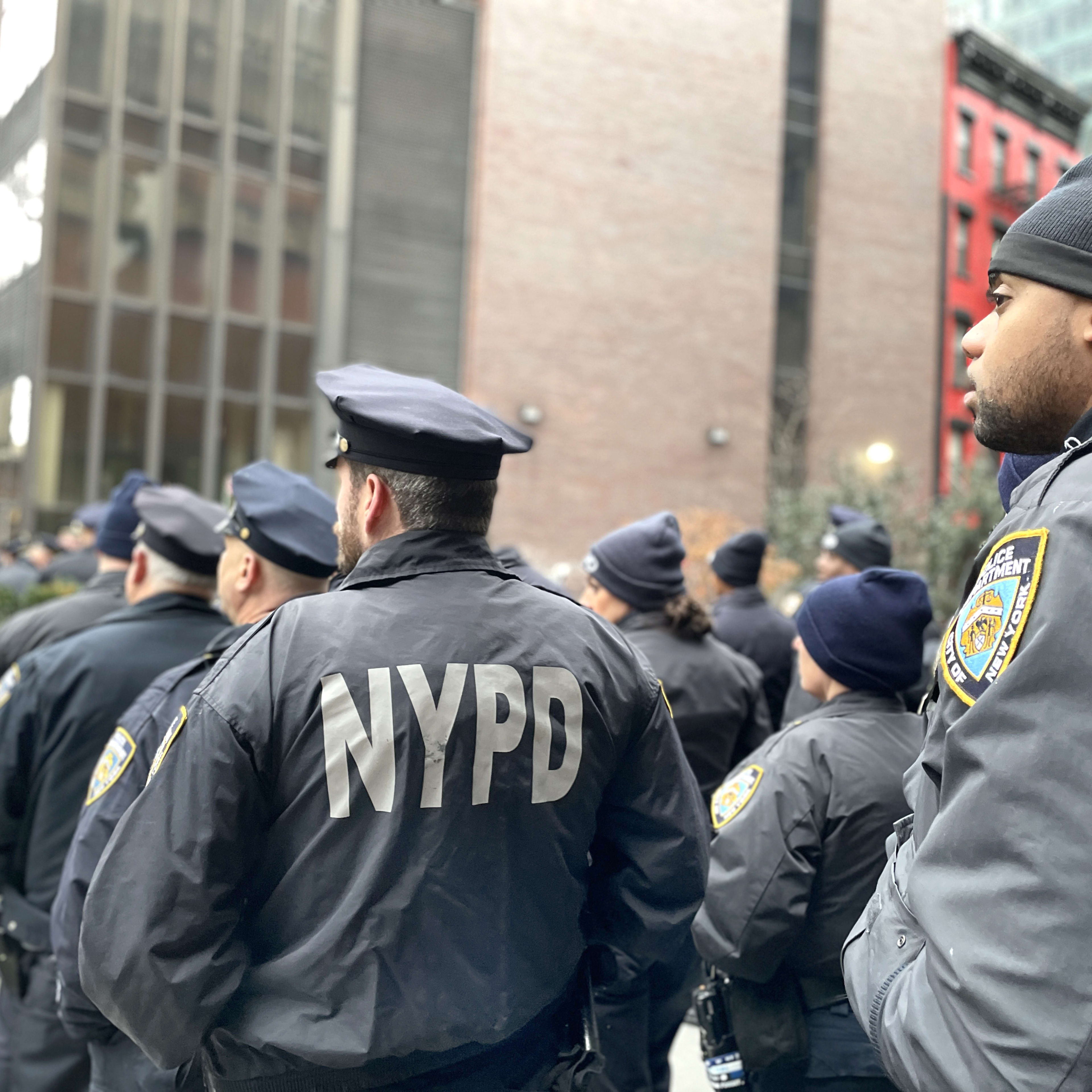 Costco's $26 Countertop Dispenser Is Key to Mess-Free Snacking - Men's ...