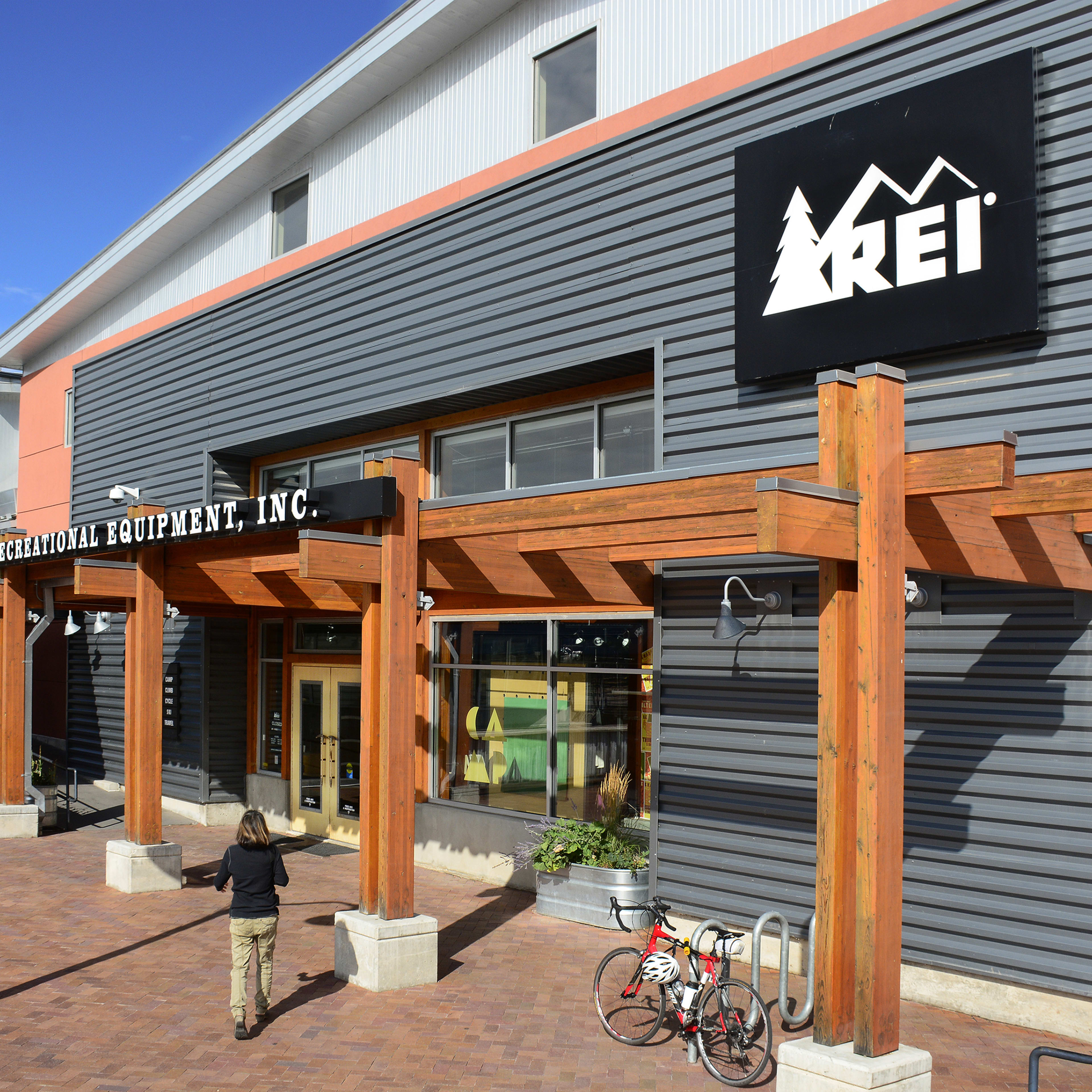 Big Brother 20's Haleigh Broucher Marries NBA Star Alex Caruso - Men's ...