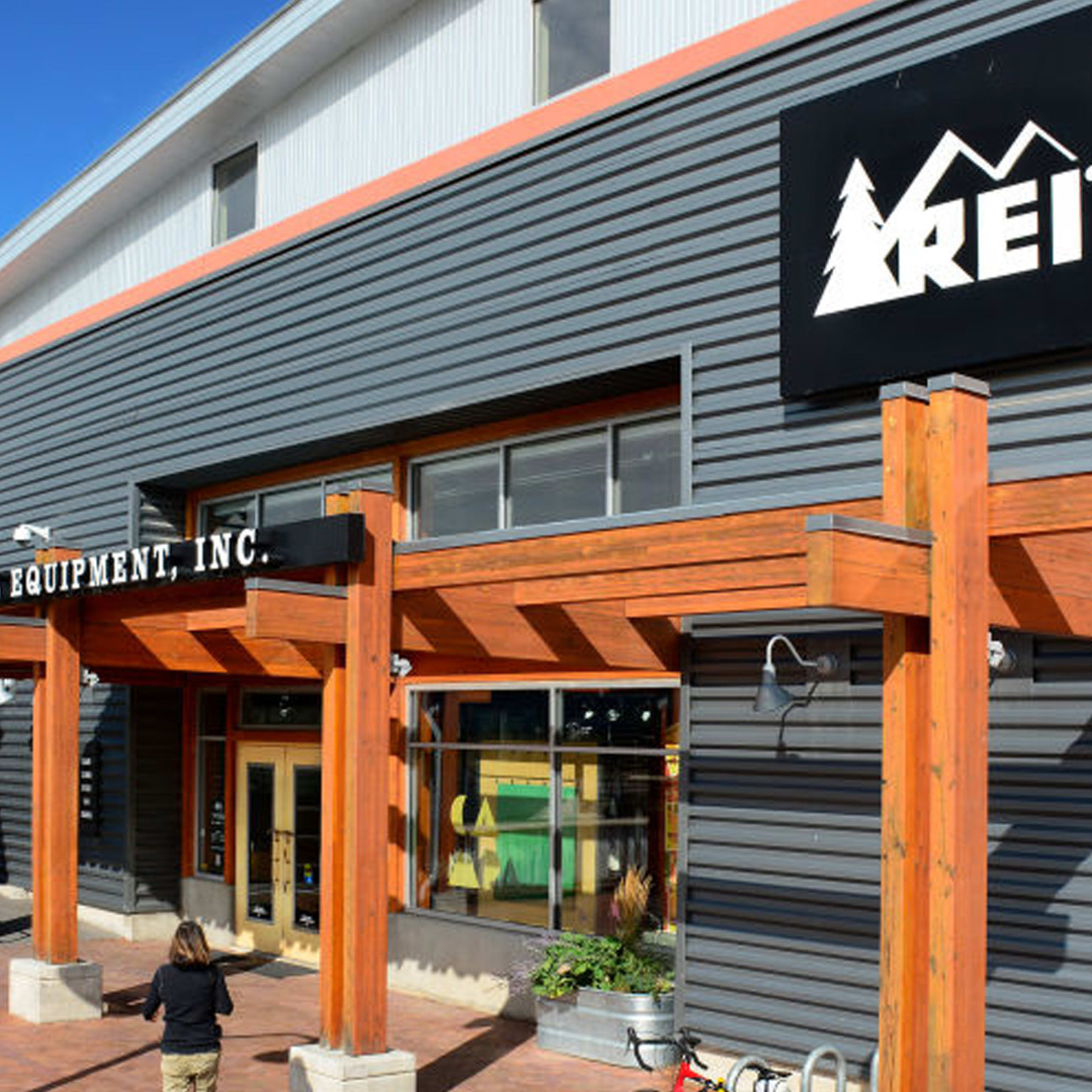 Yahoo Mail and AOL Users Report Missing Emails After Outage - Men's Journal