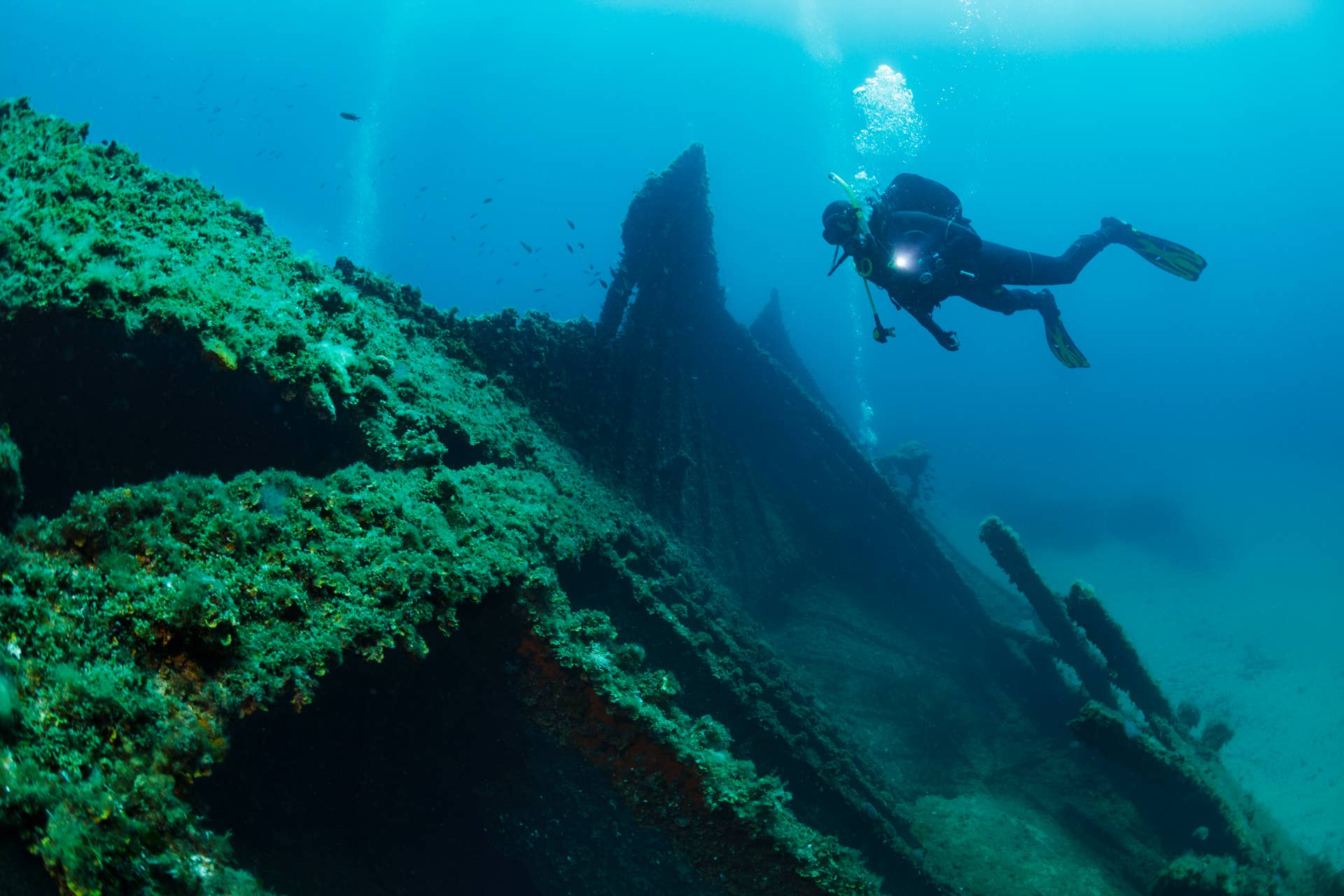 Archaeologists in England Found 800-Year-Old Tombstones While ...