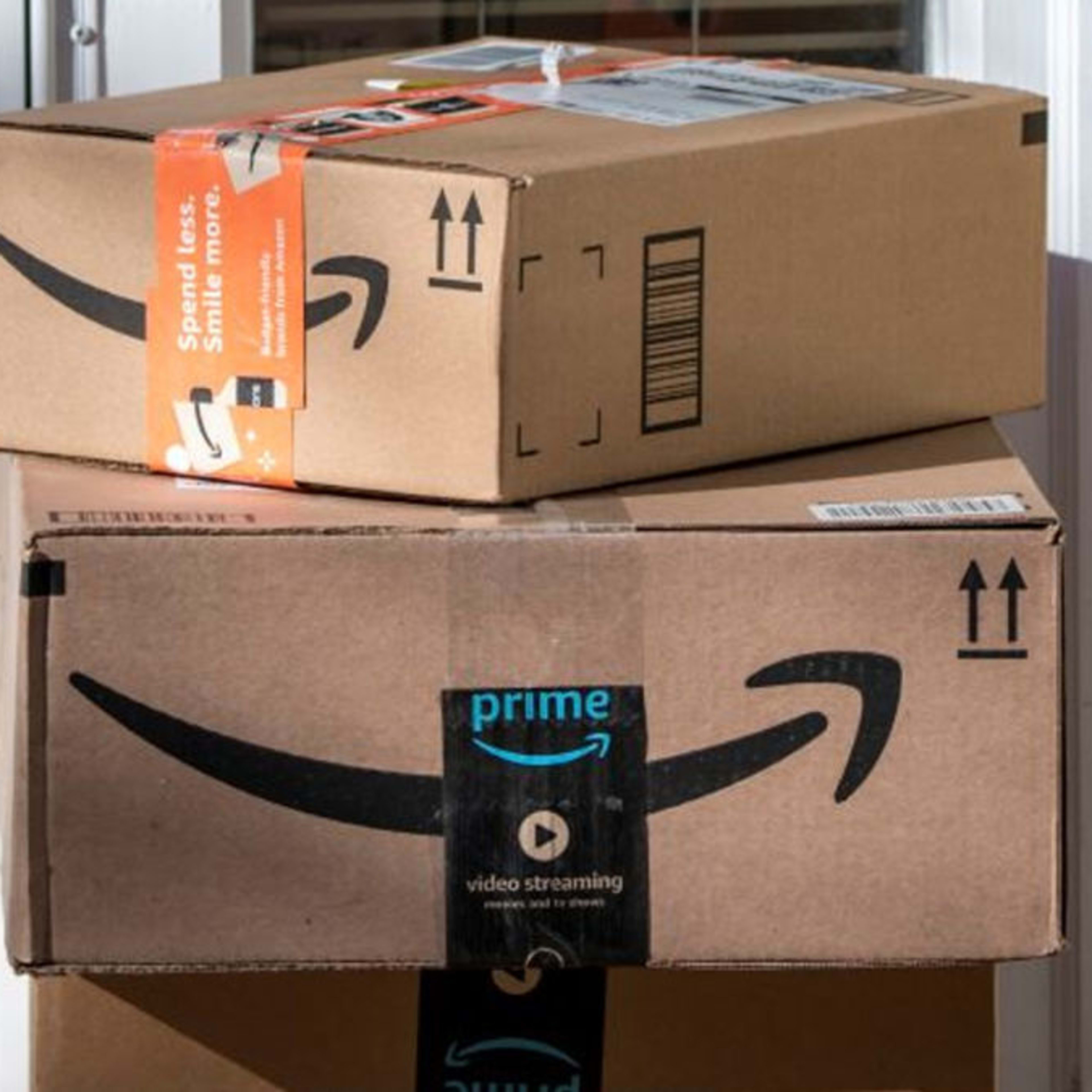 The 8 Best Rear Delt Exercises for Strong Shoulders - Men's Journal