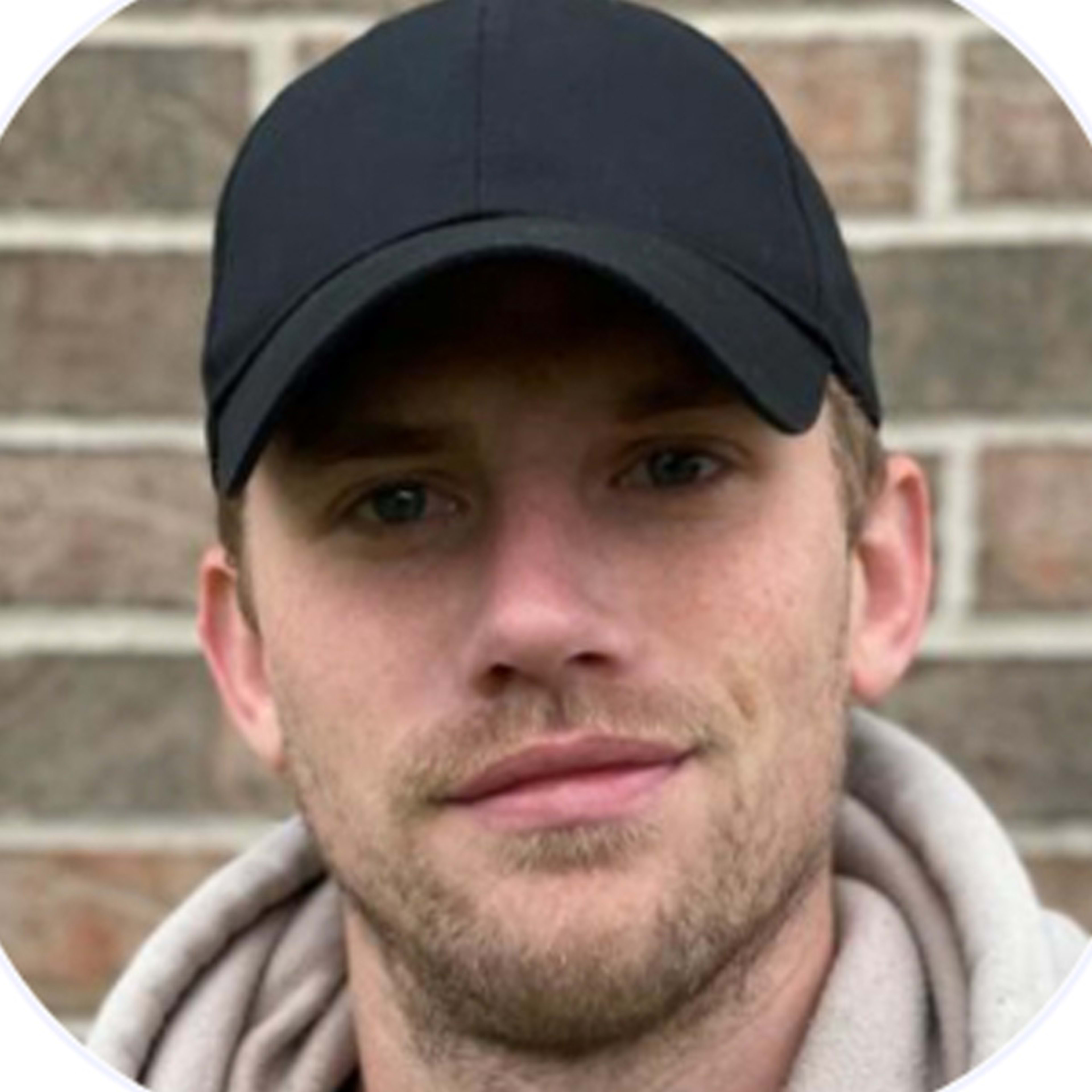 This Manscaped Electric Razor Is Now Over 40% Off at Walmart - Men's ...