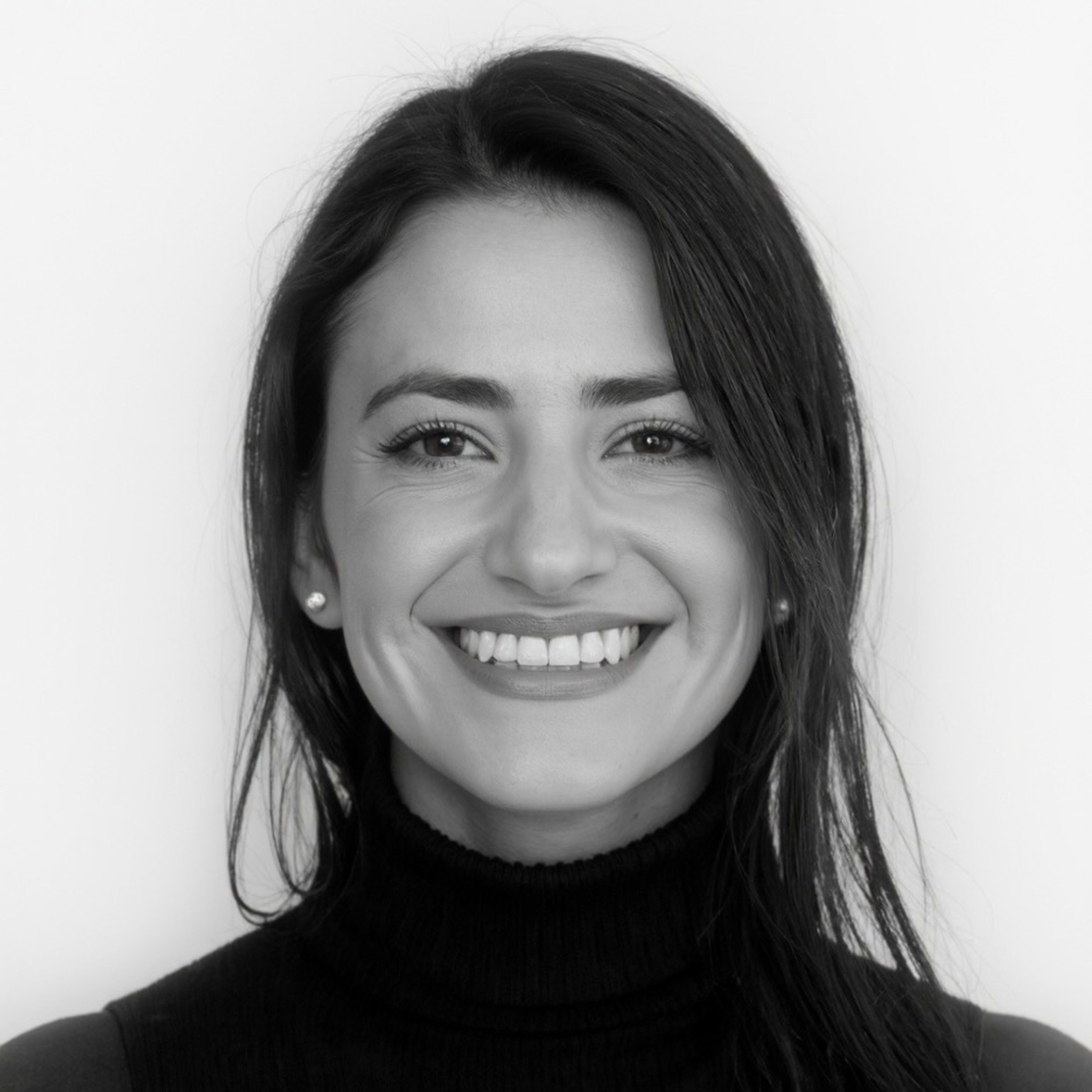 How 62-Year-Old Ralph Fiennes Got Ripped for Odysseus Role - Men's Journal