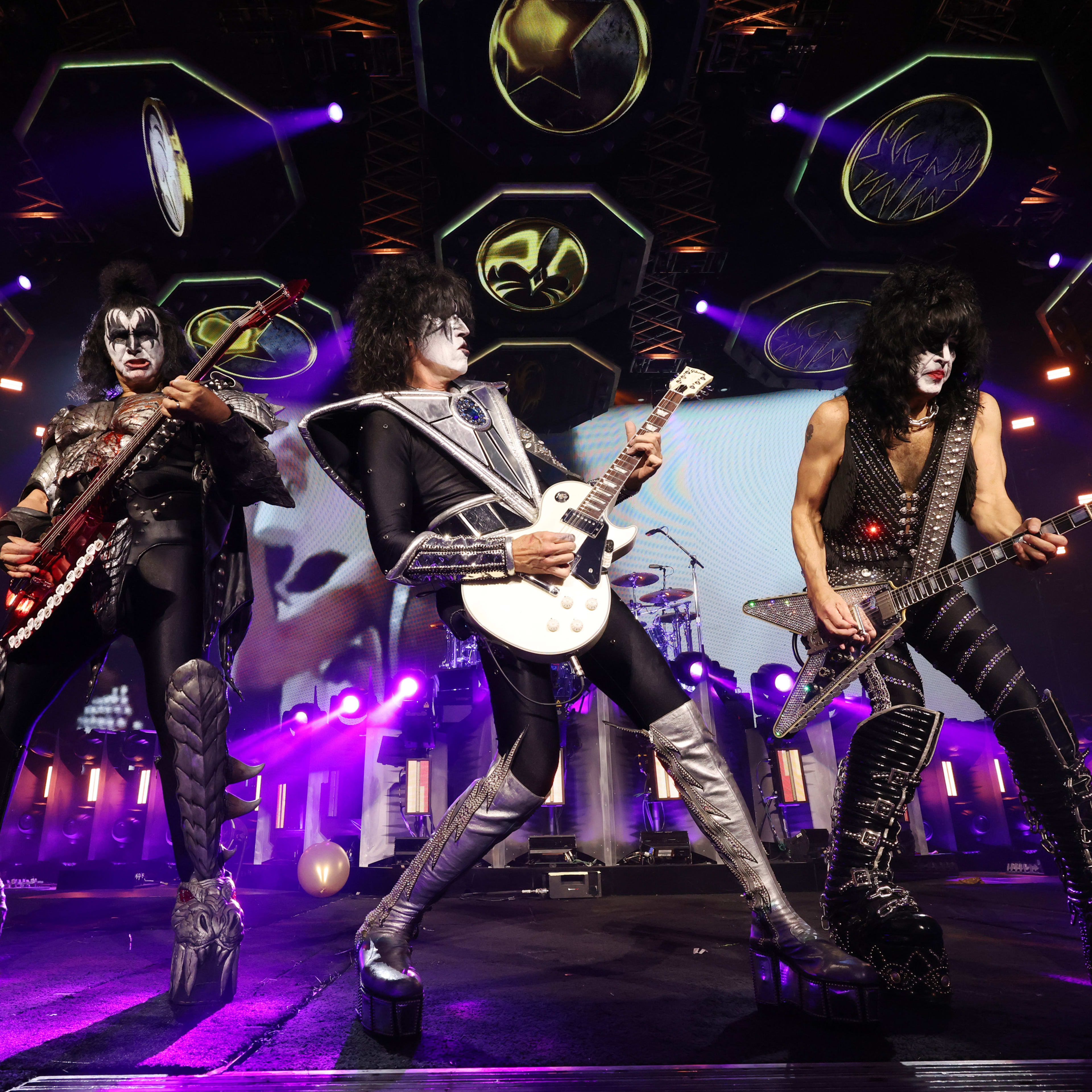 Jannik Sinner, Girlfriend Shared Public Kiss Before Breakup - Men's Journal