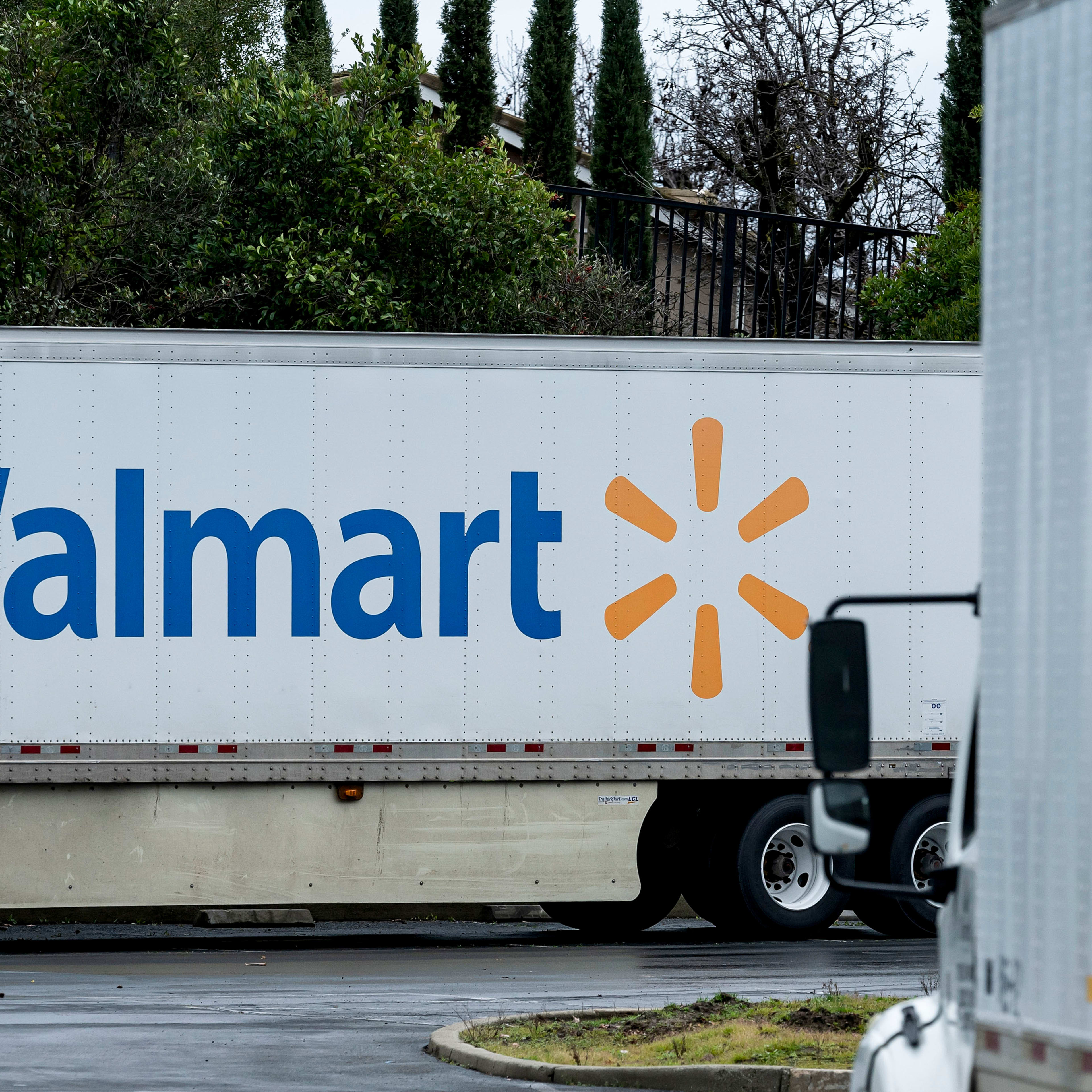 Walmart's Popular $100 Security Cameras Are Now Just $30 - Men's Journal