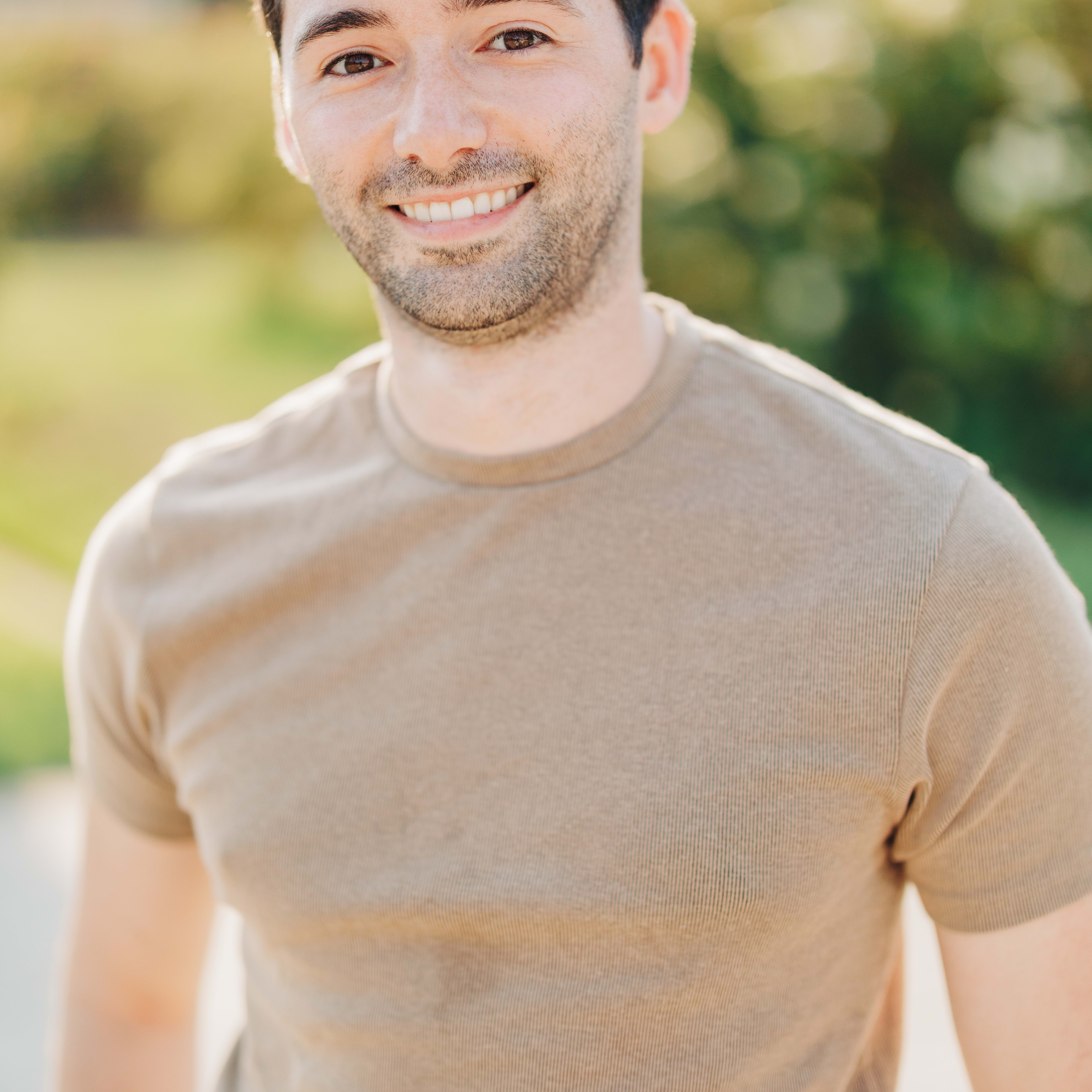 'Lost' Actor Reveals Brain Damage Diagnosis - Men's Journal