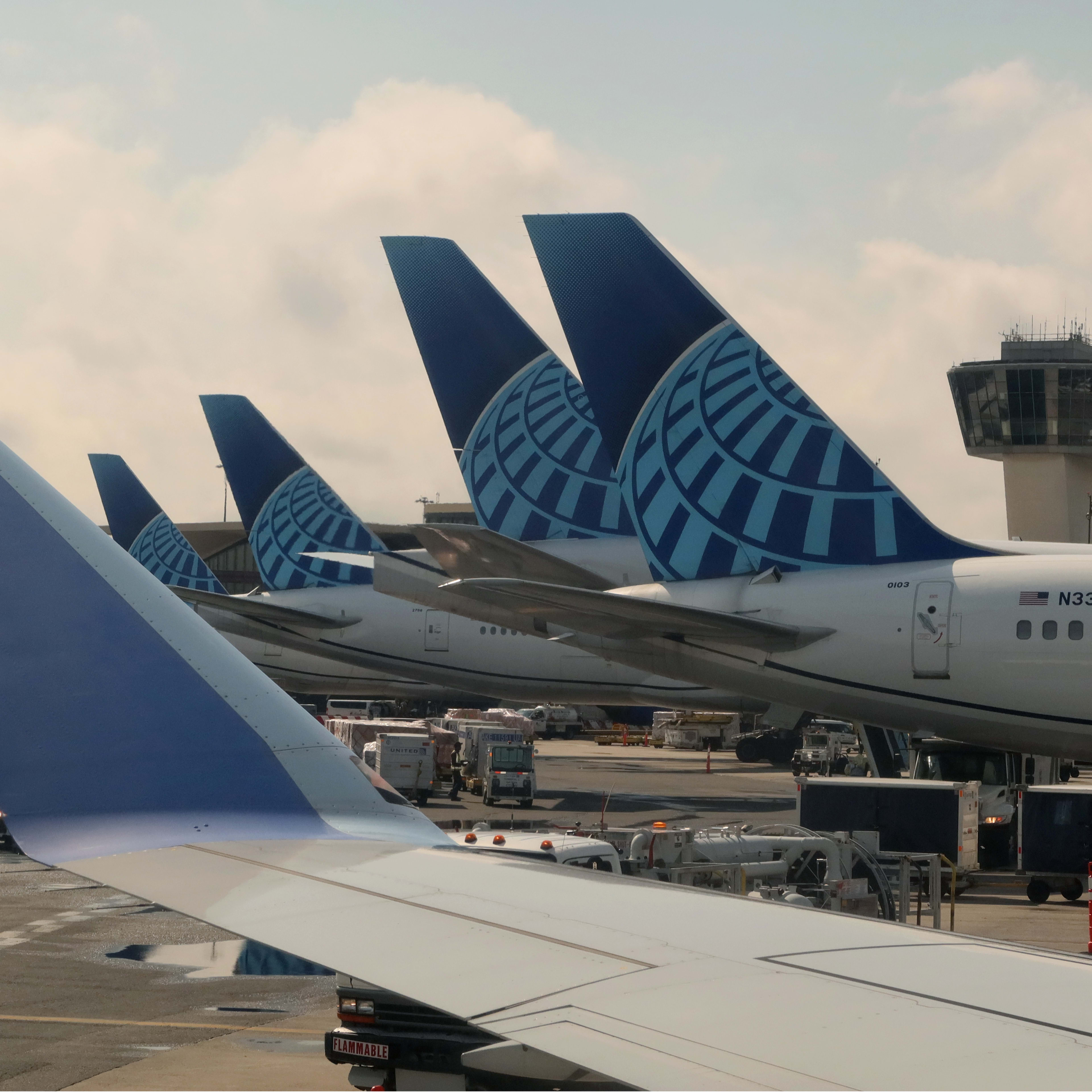 United Airlines Makes Major Move For National Parks Travelers - Men's ...