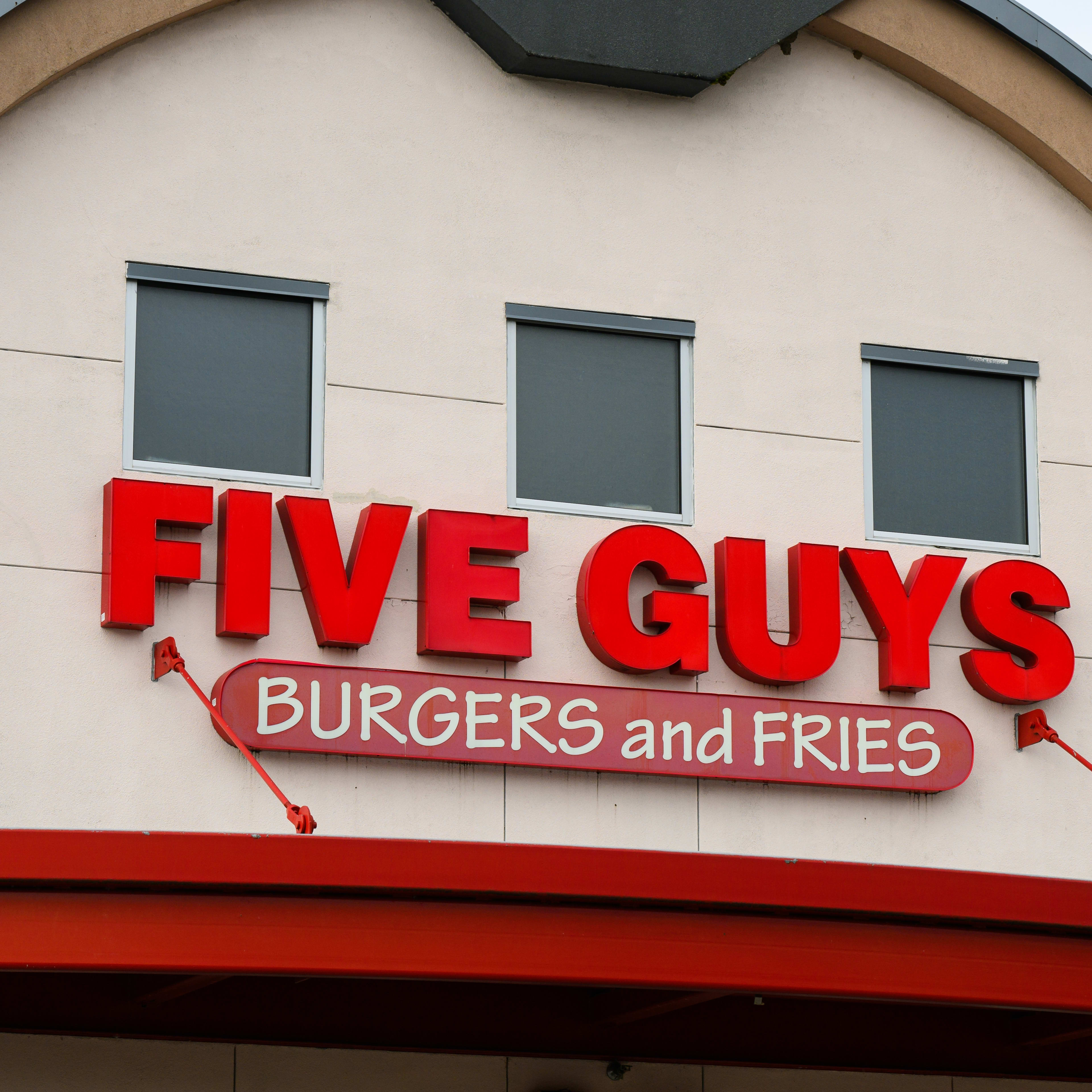 Chick-fil-A Shoppers Are Running to Grab This Returning Merch Item ...