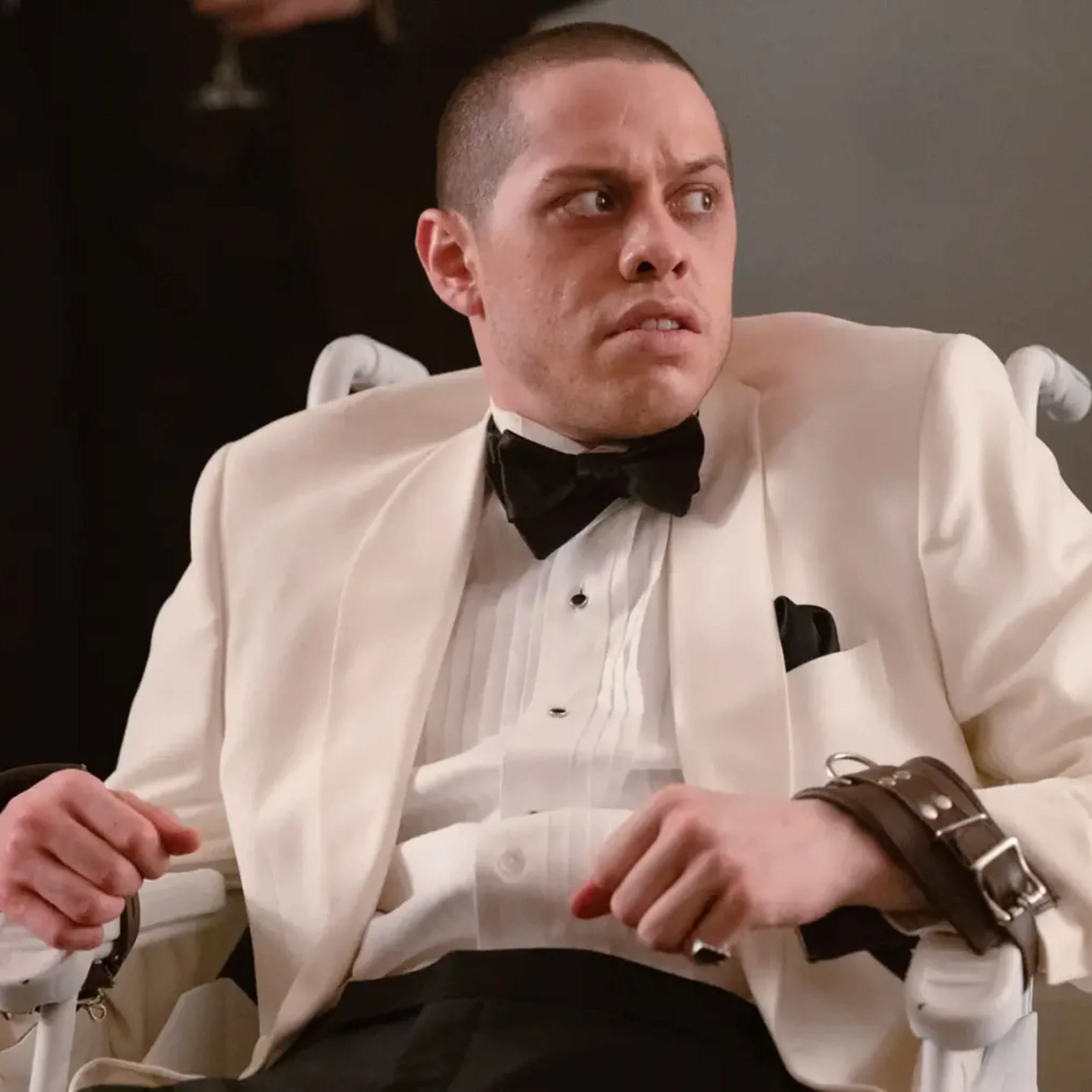 'Weapons' Debuts With a Perfect Rotten Tomatoes Score - Men's Journal