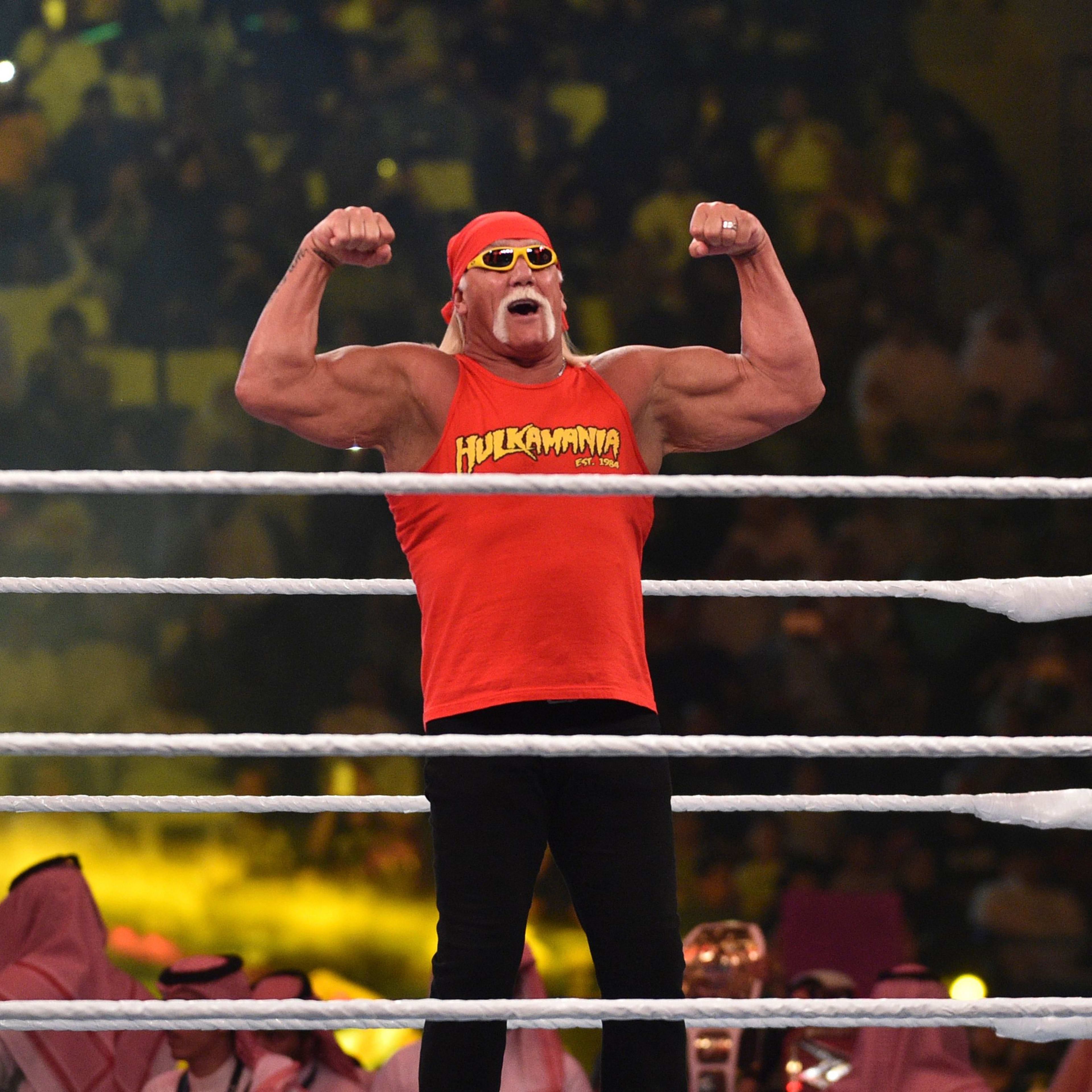 Hulk Hogan's Final WWE Appearance Didn't Go As Planned - Men's Journal