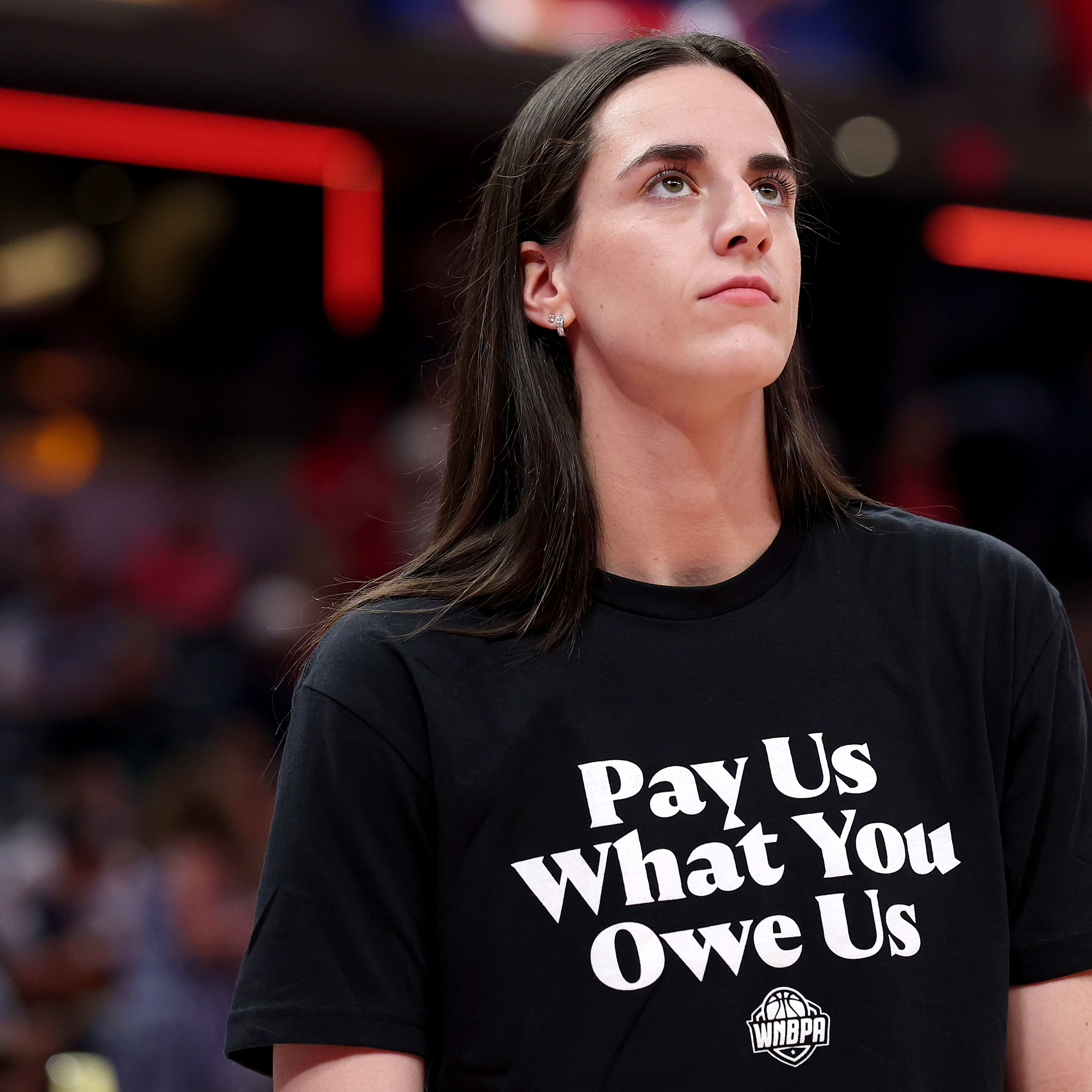 Bruce Willis’ Wife Sends Clear 2-Word Message Amid Husband’s Health Journey - Men's Journal