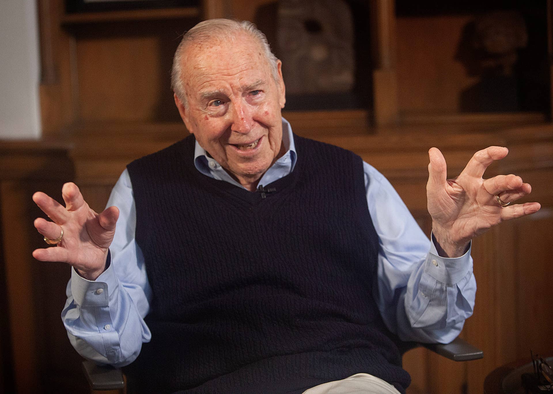 Jim Lovell, Wife Marilyn Were Married 71 Years & Had 4 Kids - Men's Journal