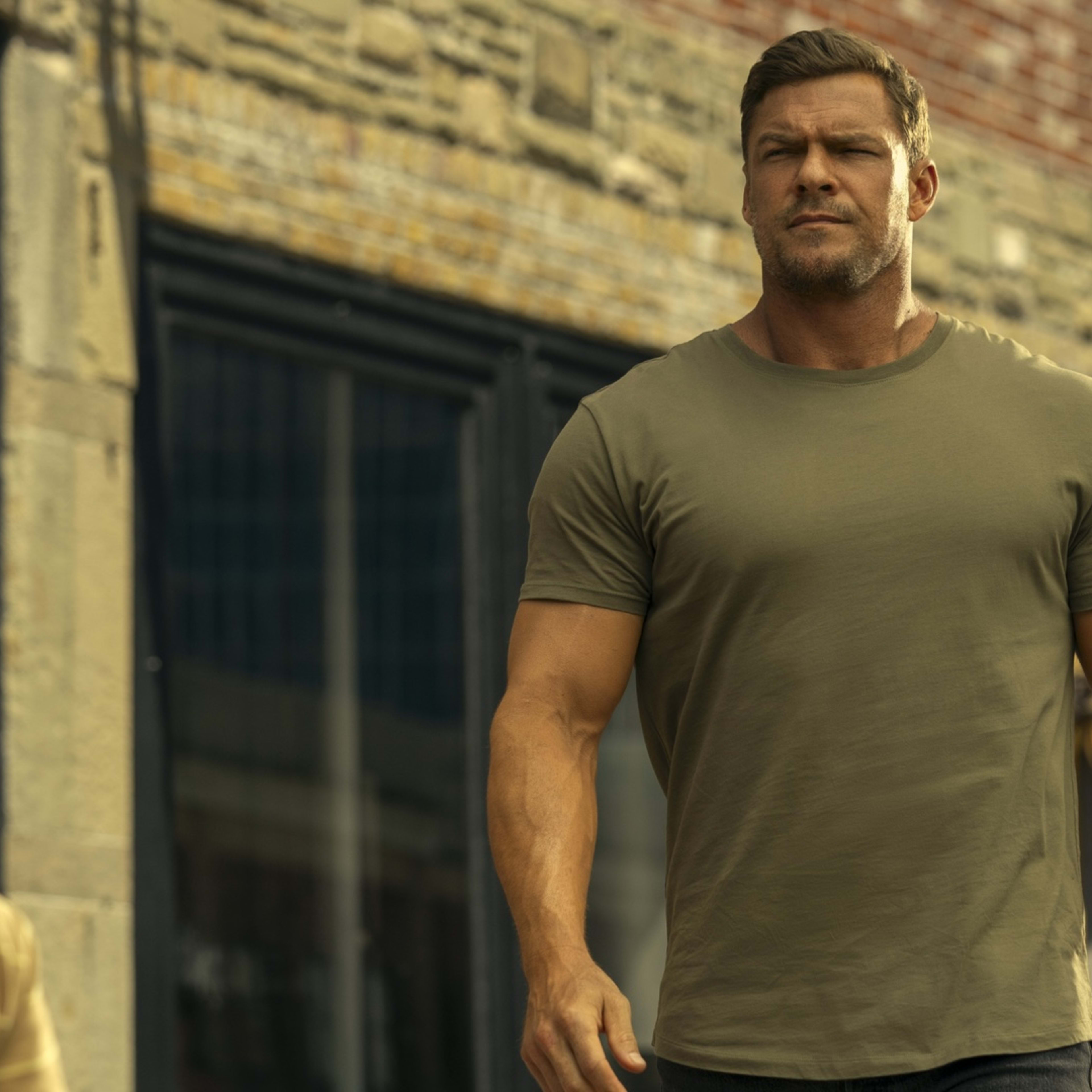 Jack Reacher Books in Order: How to Read Them Per Lee Child - Men's Journal