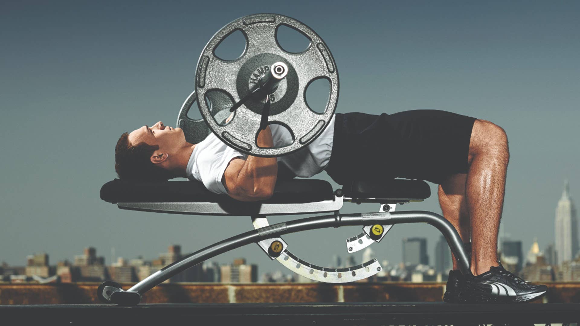 How to Use Lifting Straps to Hit New Strength Benchmarks - Men's Journal