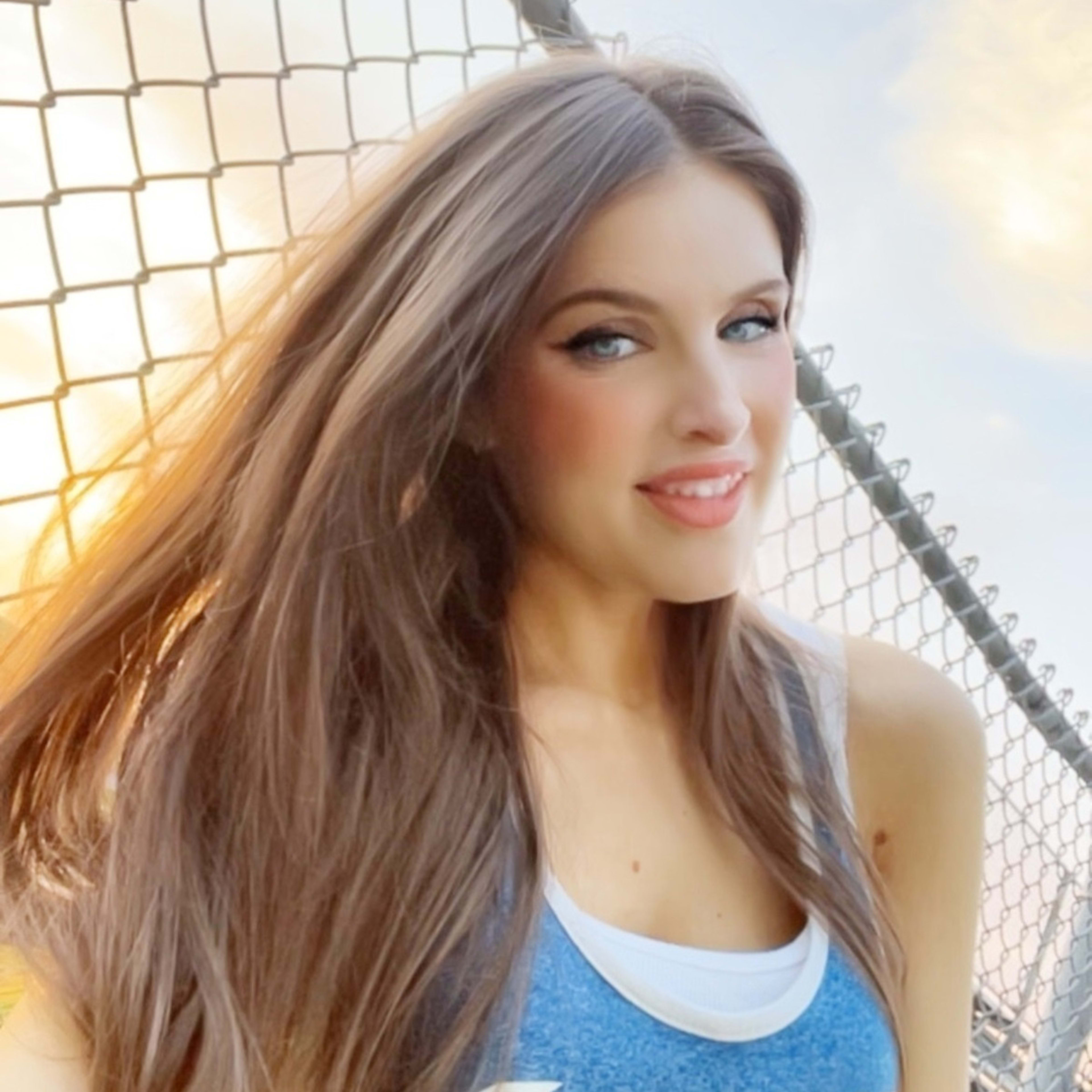 Yahoo Mail and AOL Users Report Missing Emails After Outage - Men's Journal