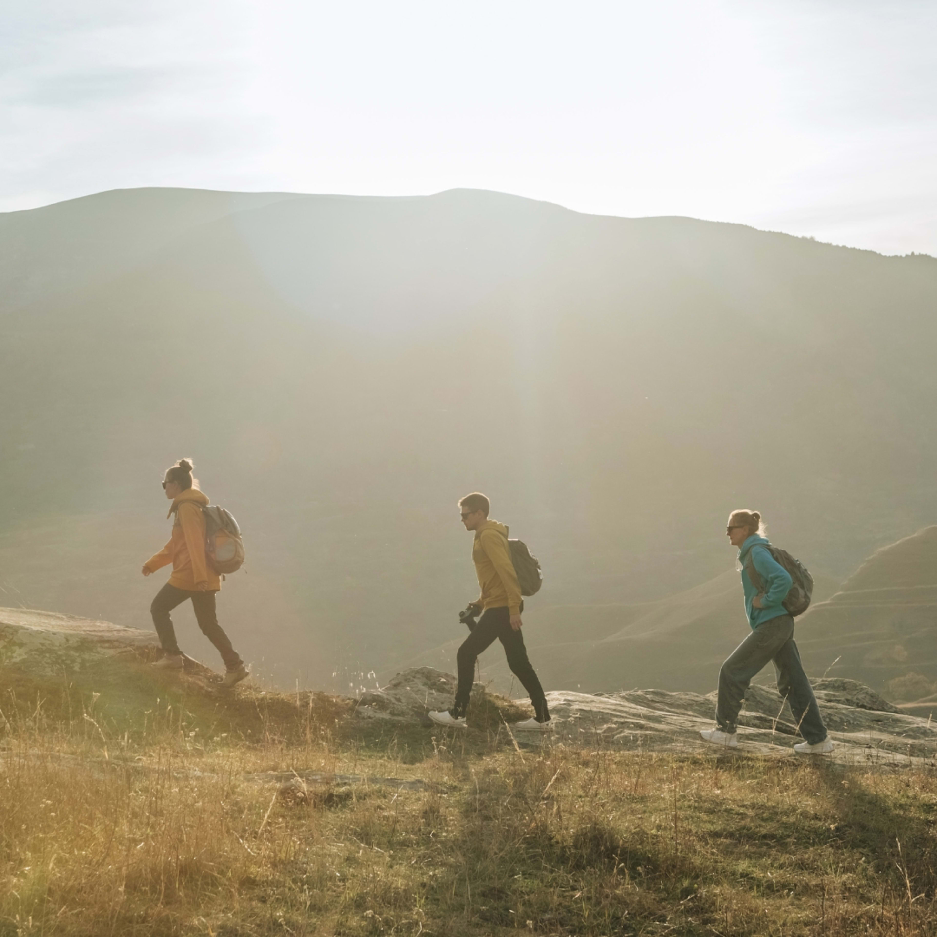 Austin Butler Reveals His New Routine to Get a Good Night's Sleep ...