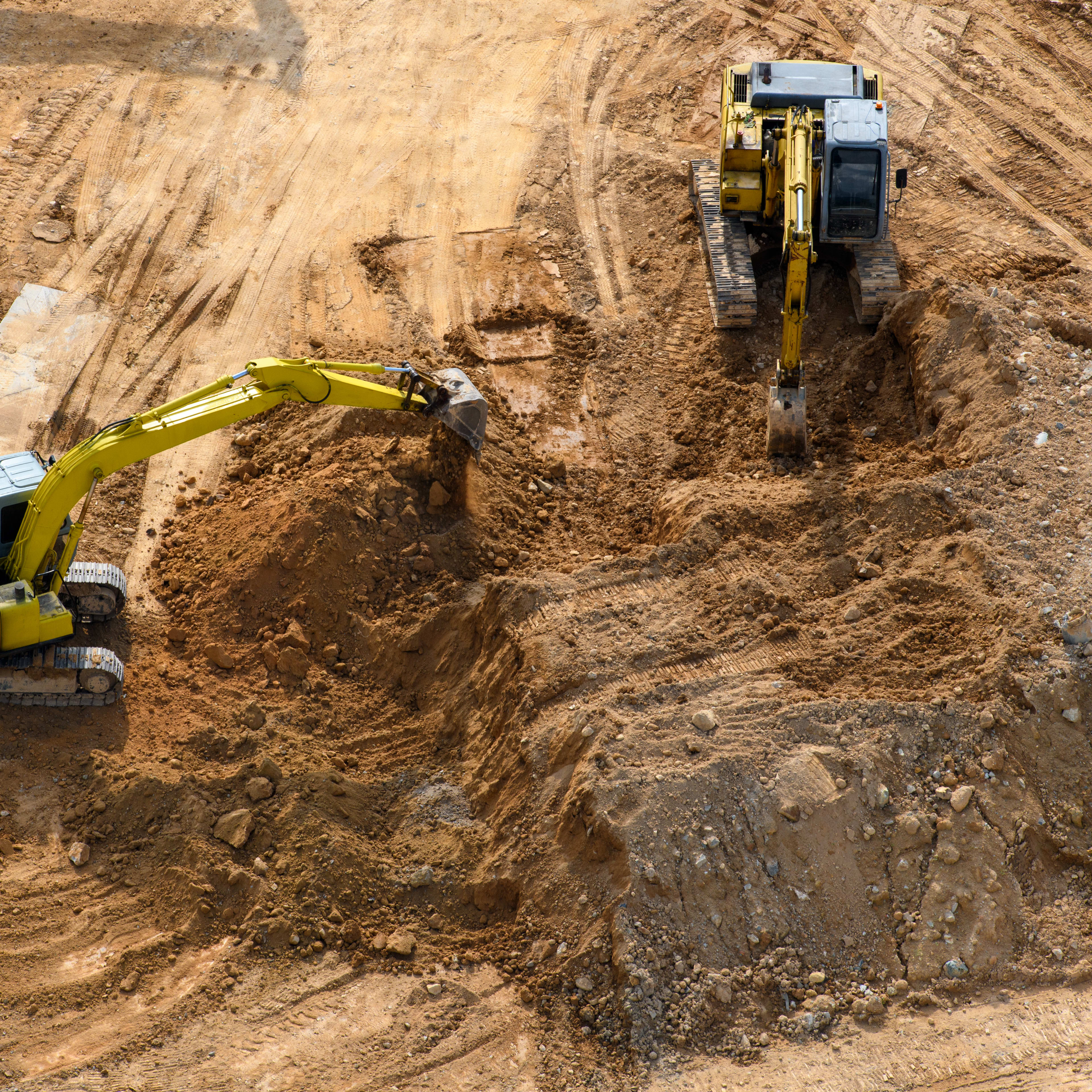 MGK's New Viral Dance Song 'Cliche' Causes a Stir With Eminem Fans ...