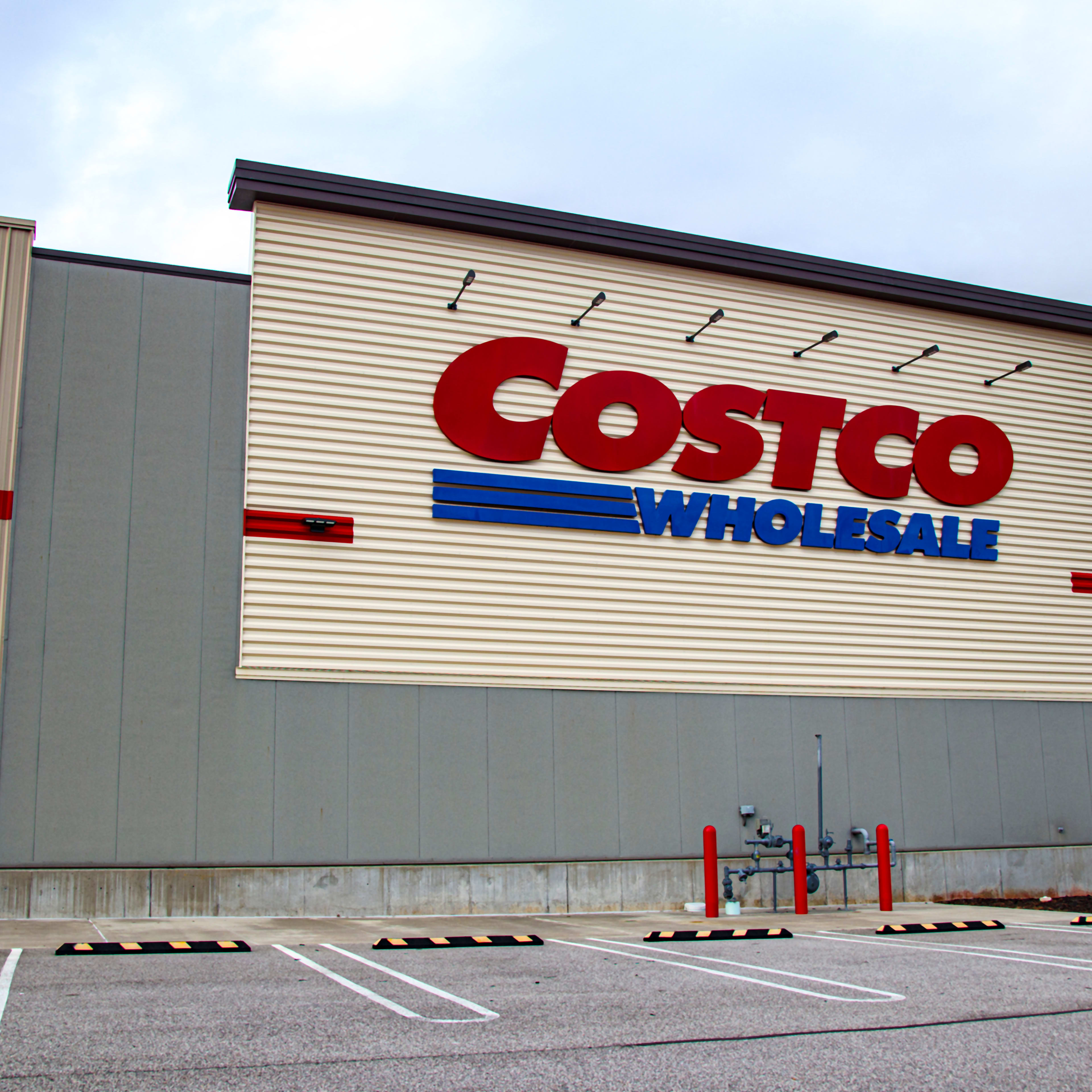 The 10 Most Extreme Big-wave Surfing Destinations - Men's Journal