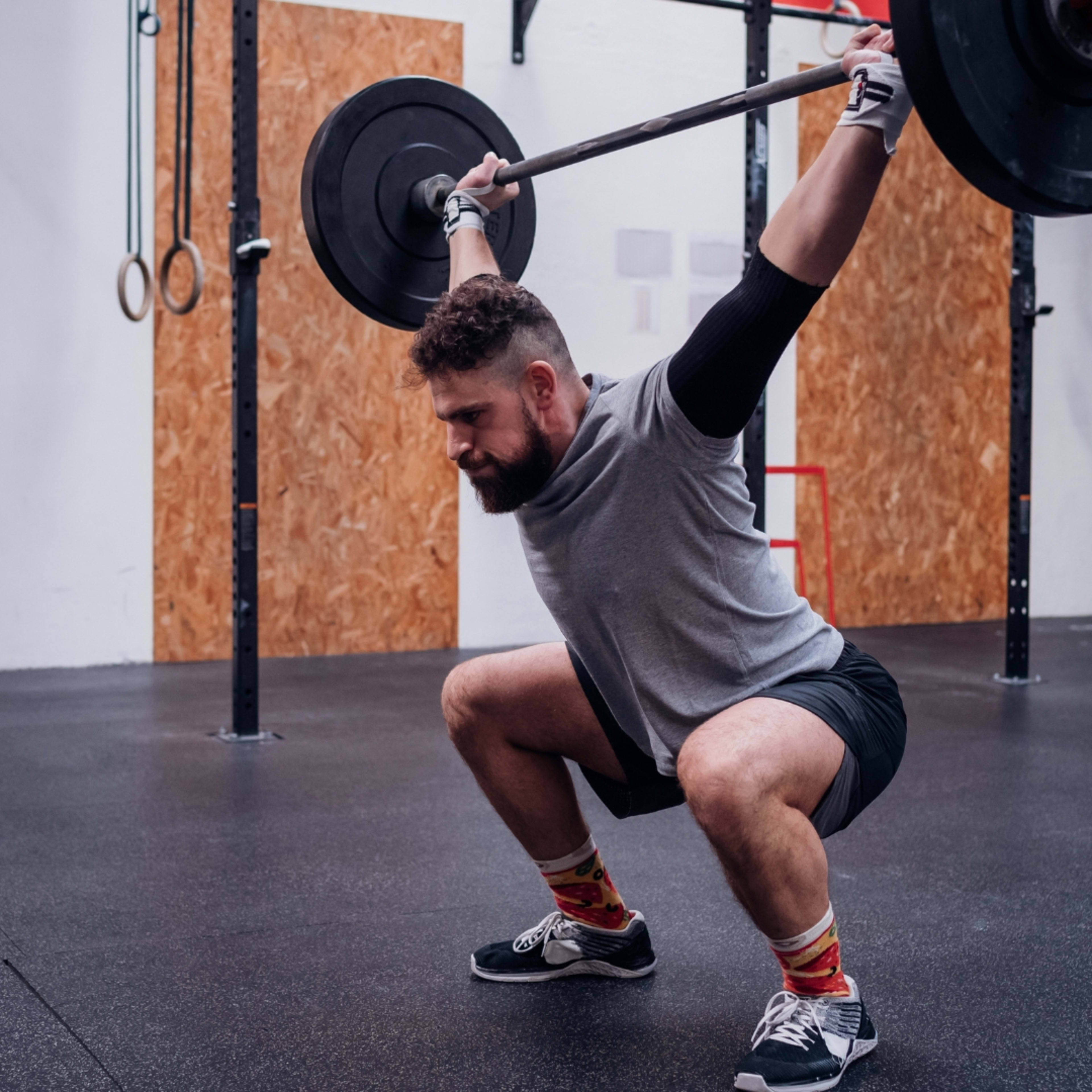 Researchers Say This Is the Best Way to Build Strength at the Gym - Men ...