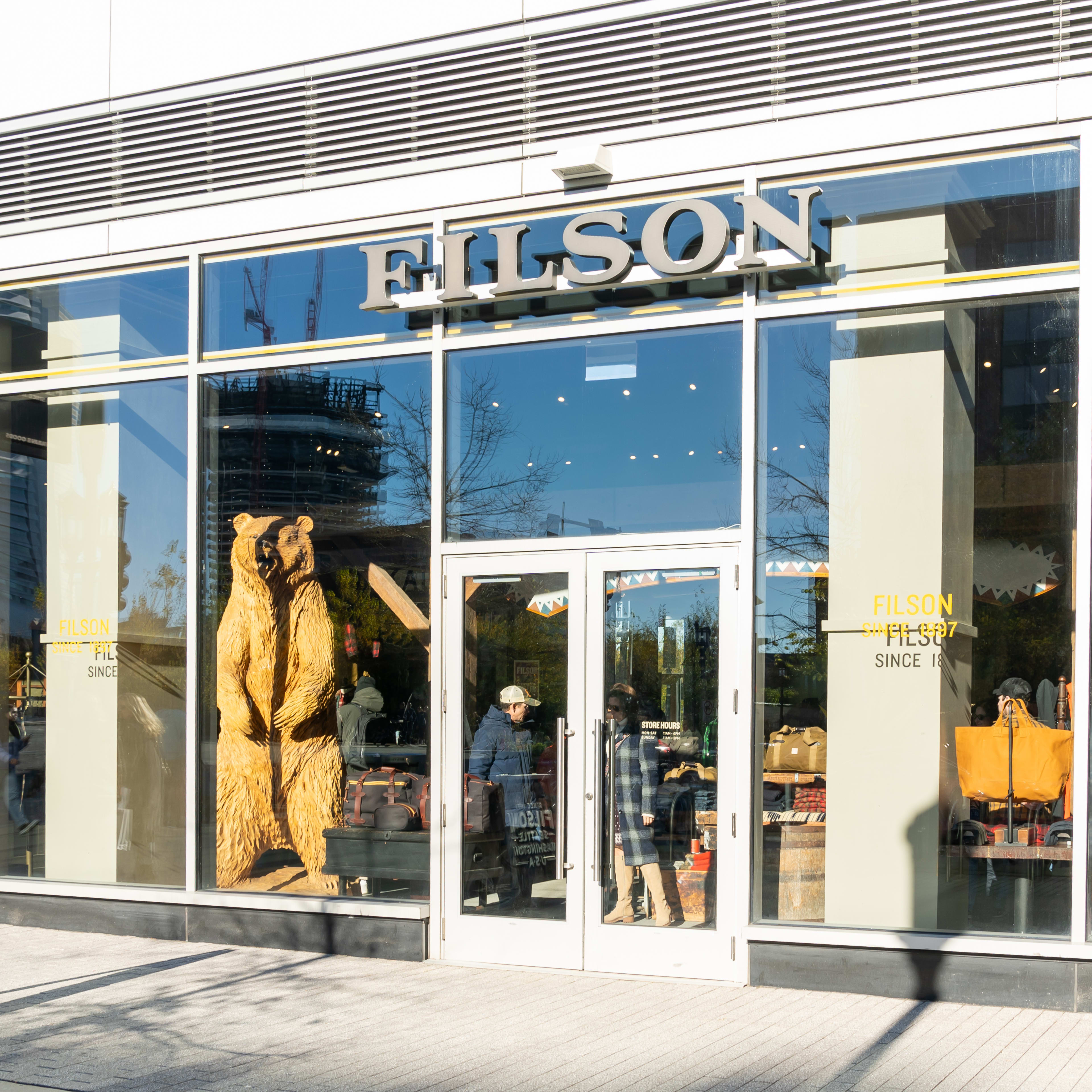 'Bosch' Spinoff 'Ballard' Season 2 Confirmed. Here's Everything We Know - Men's Journal