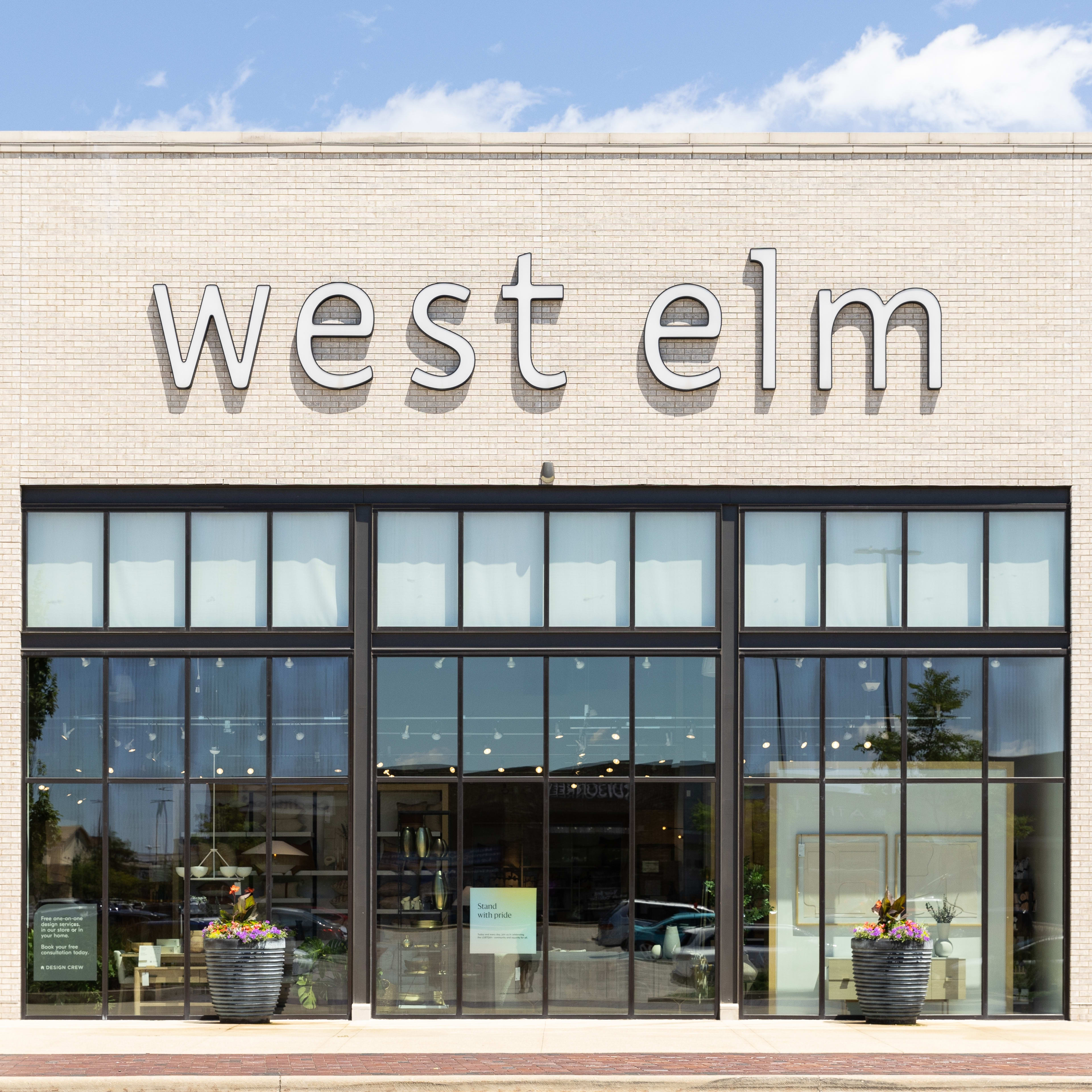 The Sleep Hack Navy SEALs Use to Recharge in 10 Minutes - Men's Journal