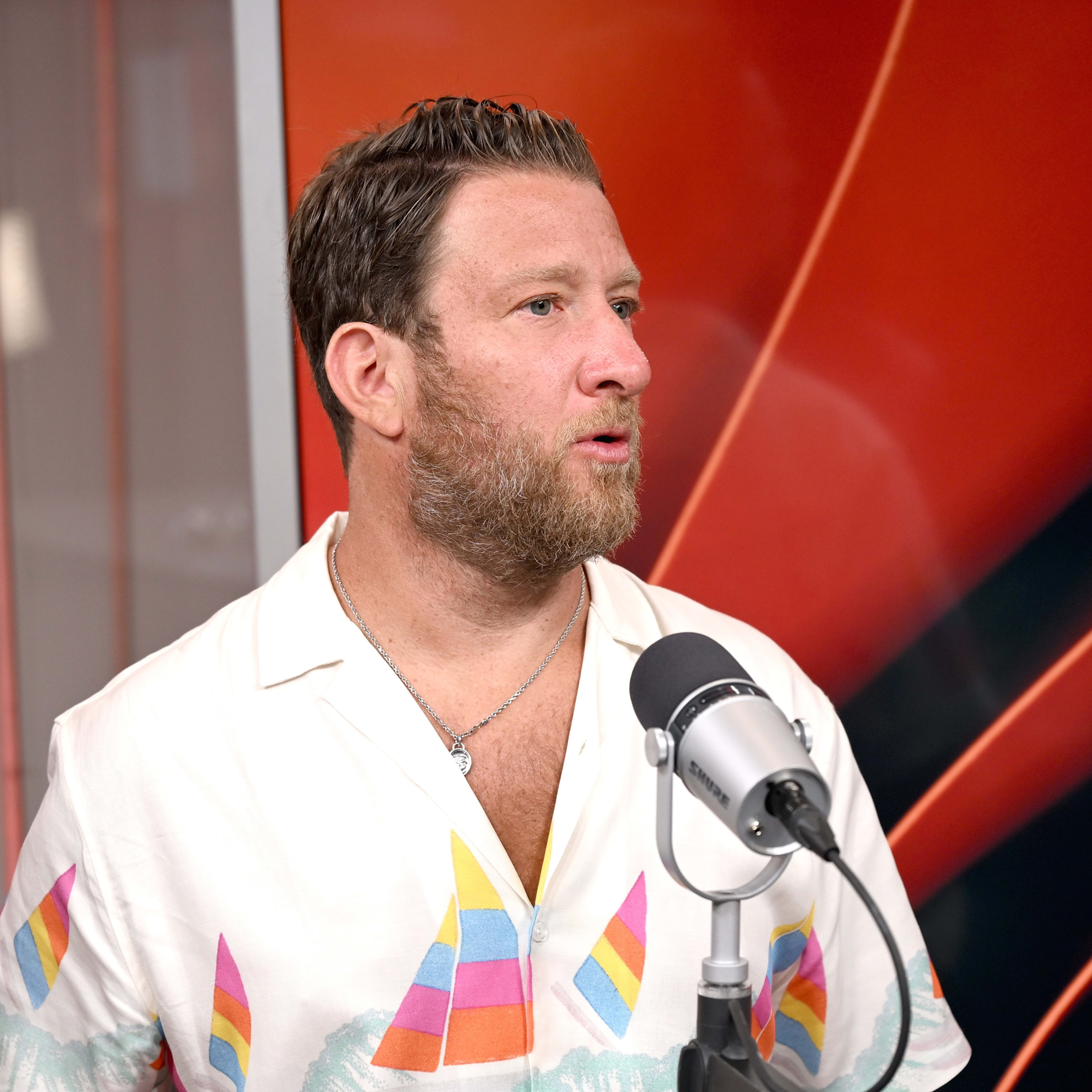 Joe Rogan Guest Reveals if Aliens Exist - Men's Journal