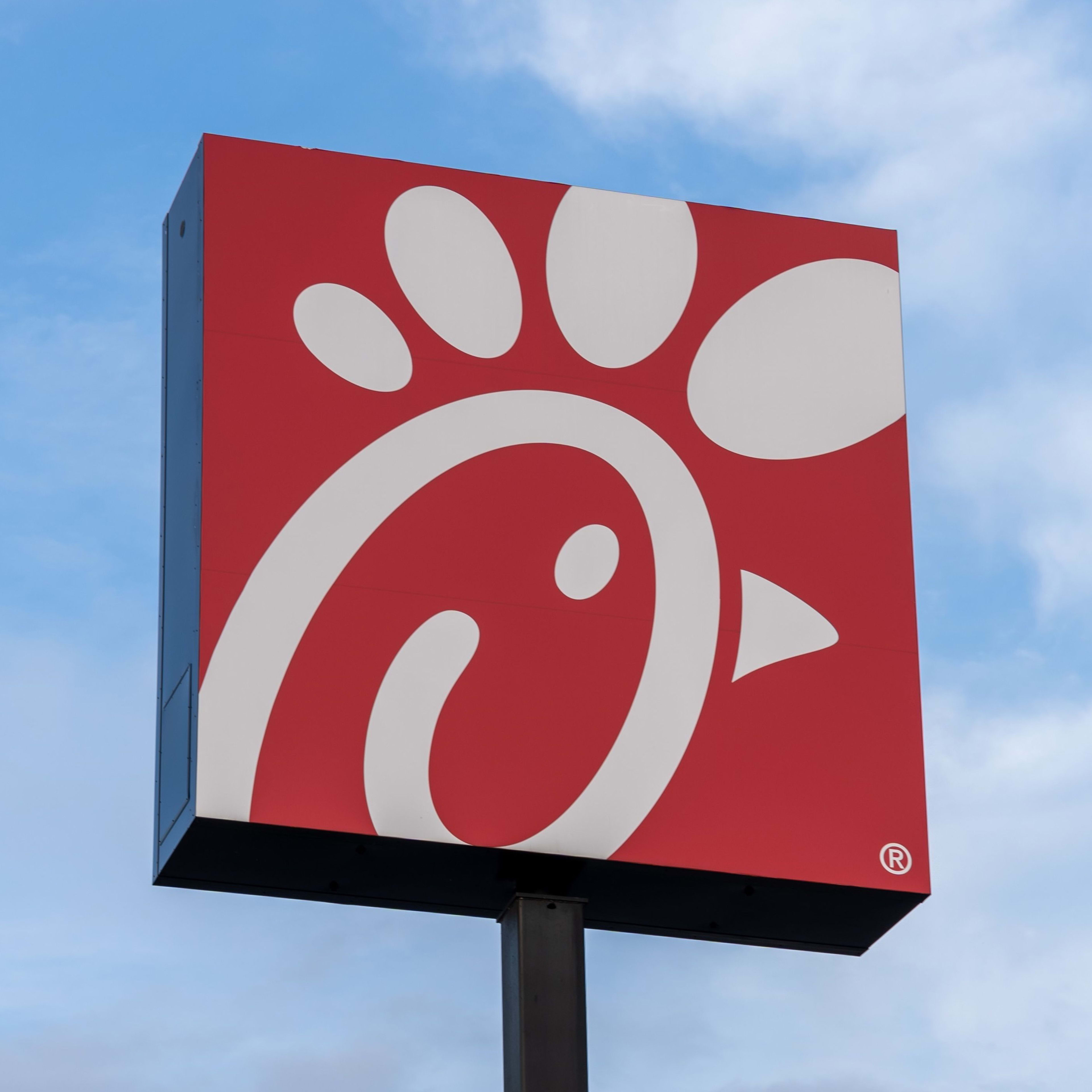 Dwayne 'The Rock' Johnson Barely Recognizable in New Photo - Men's Journal