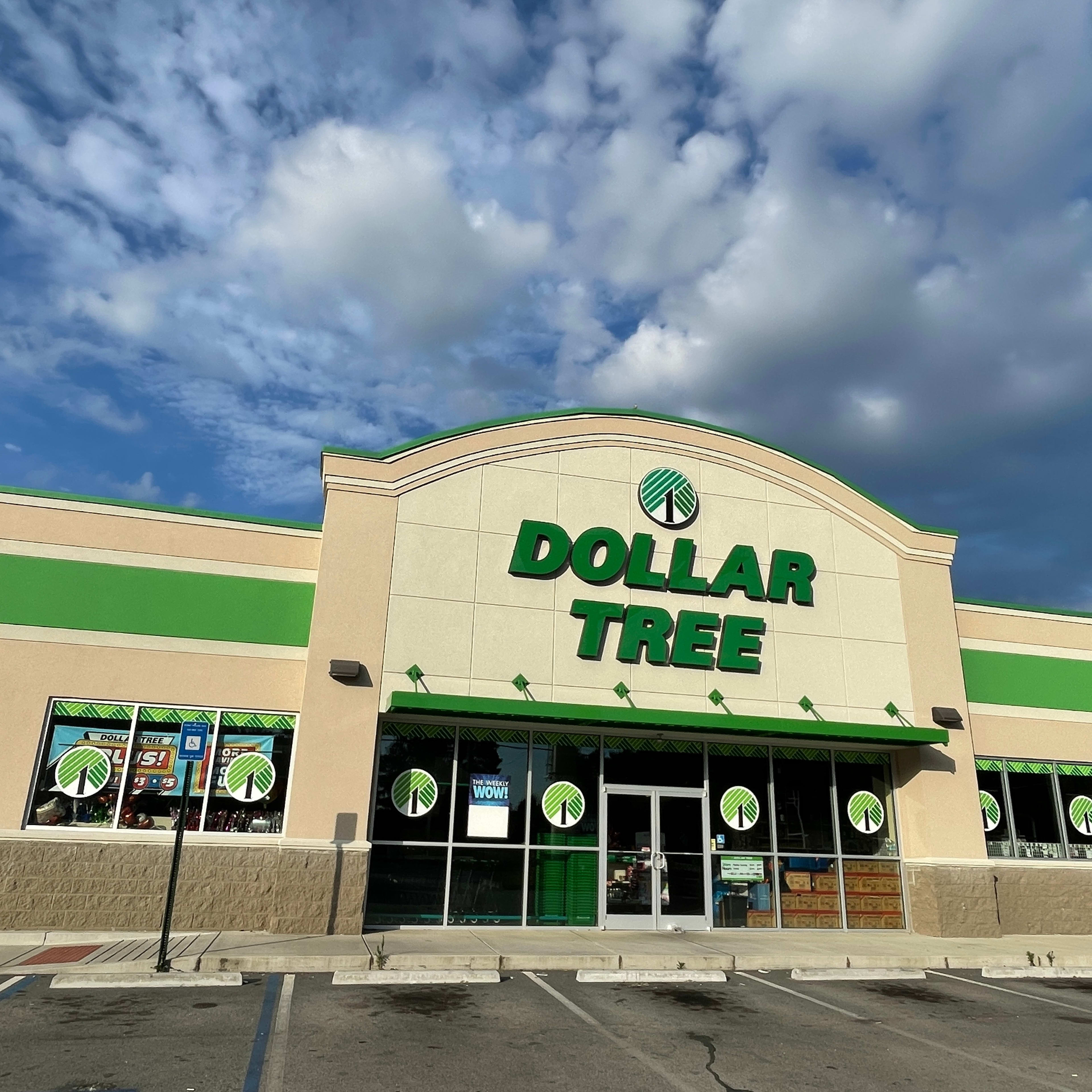 Baseball Brawls: The 15 Best Bench Clearing Fights in MLB History - Men ...