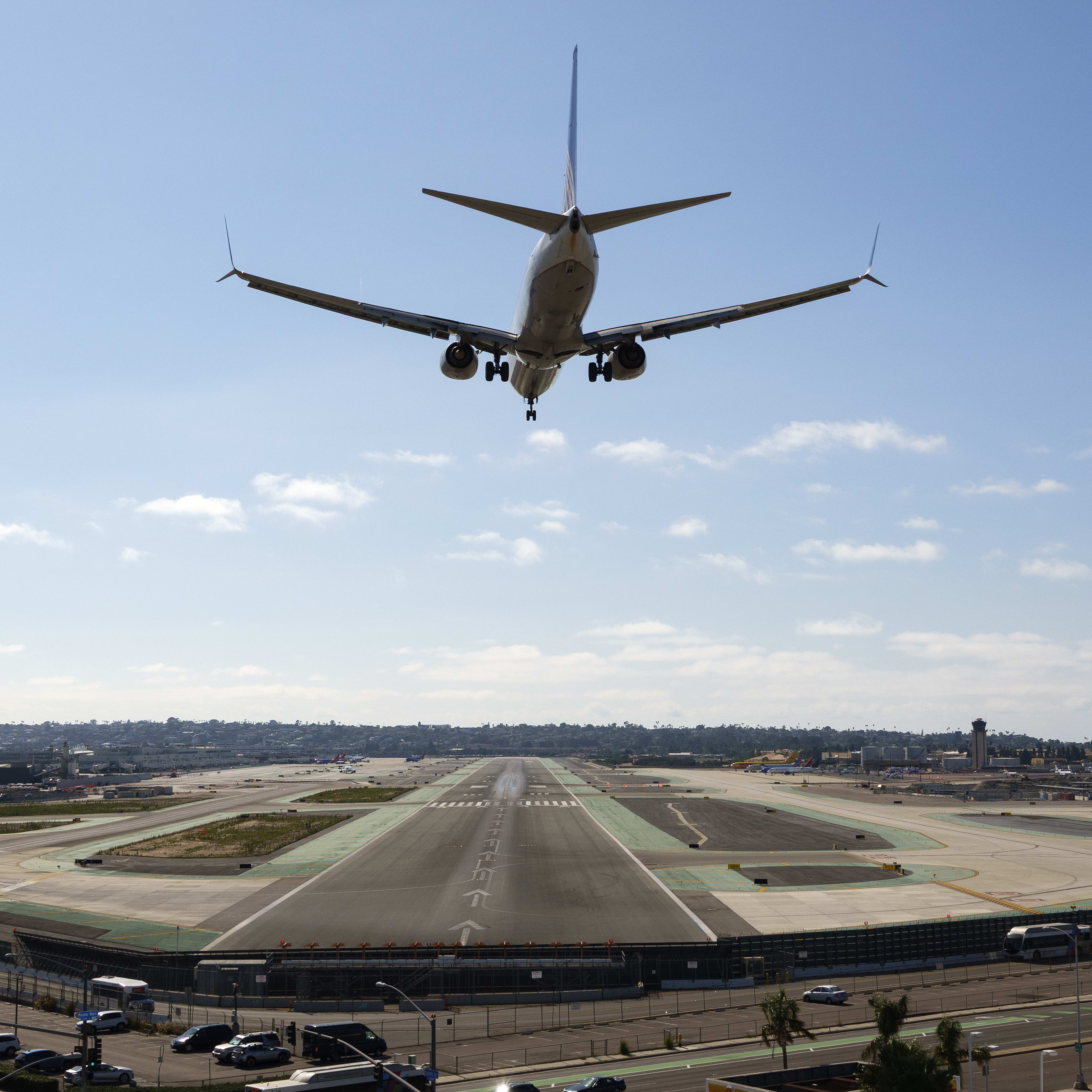 How to Shoot Three Pointers, According to Stephen Curry - Men's Journal