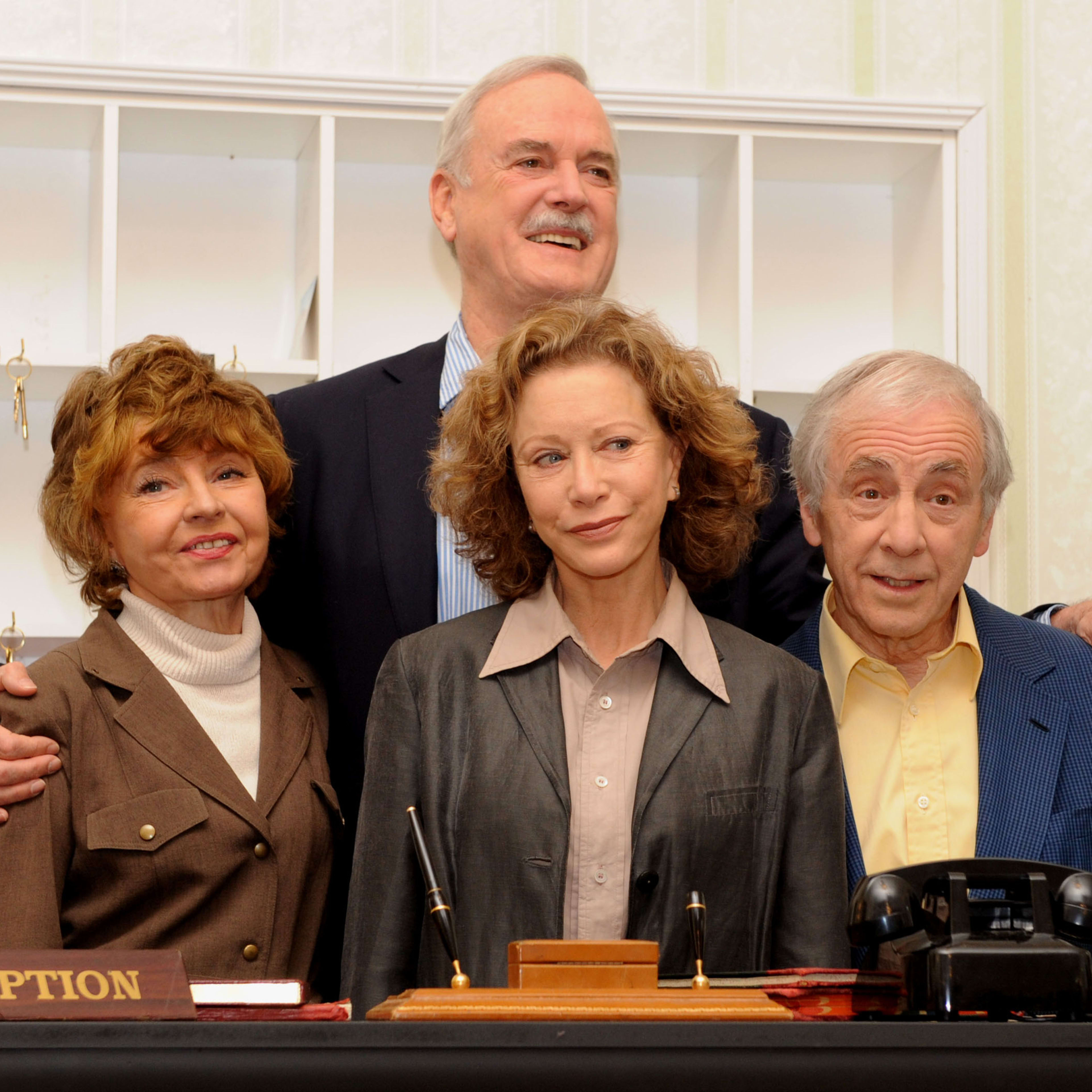 James Gandolfini's Personal Struggles, Behavior on 'The Sopranos' Set ...