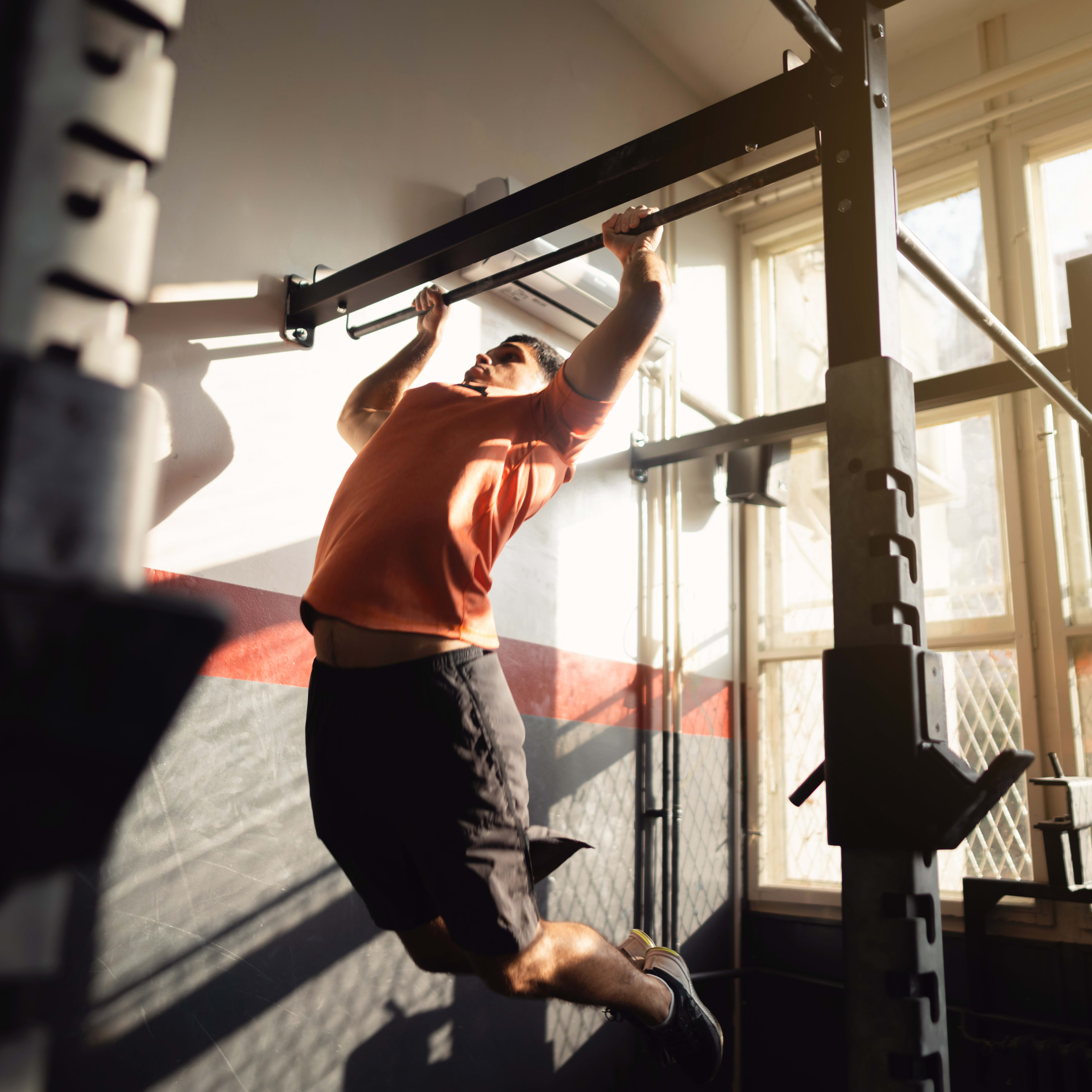 Formula 1 Driver Explains Why Strong Neck Muscles Are Important - Men's ...