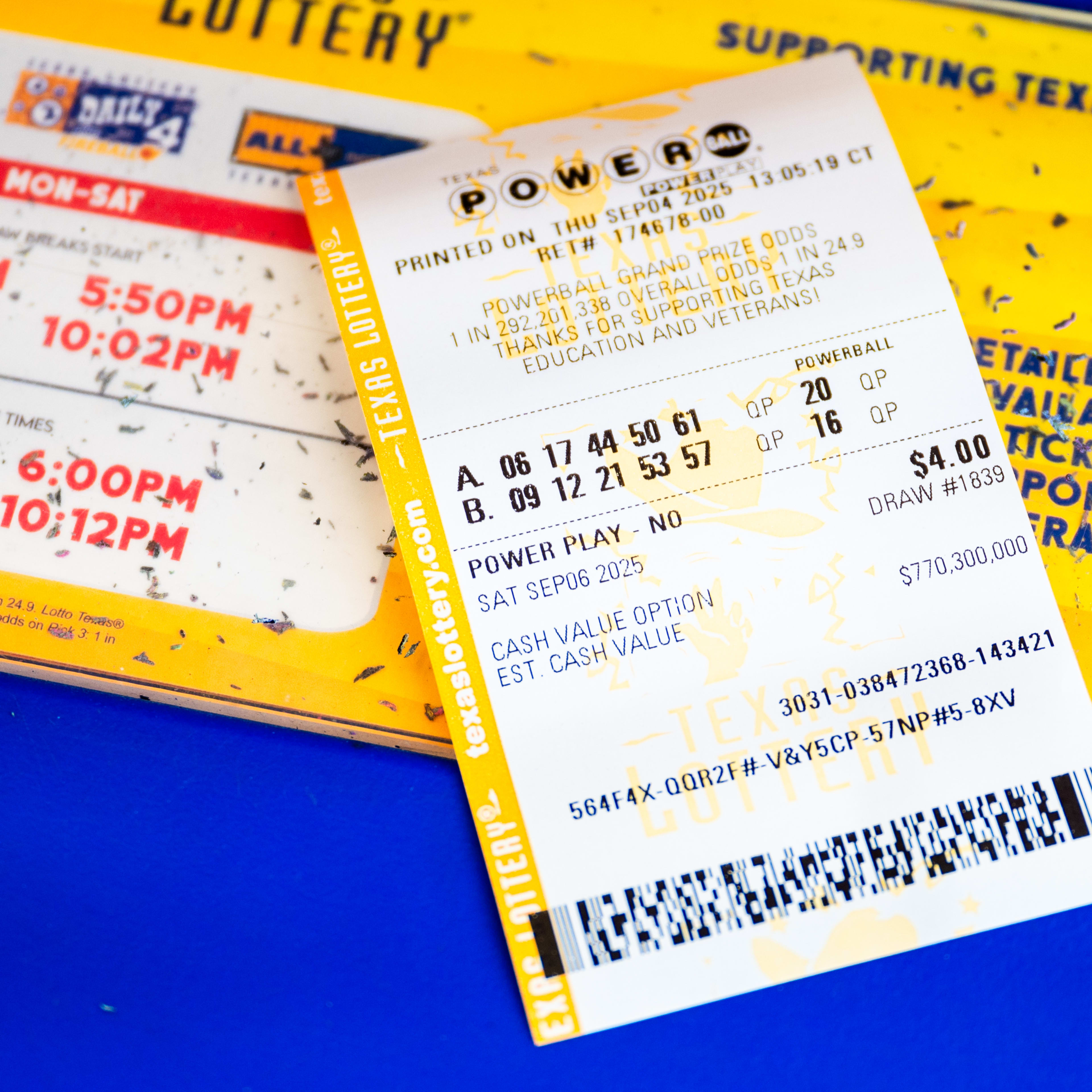 The 8 Best Chest Packs of 2024 - Men's Journal