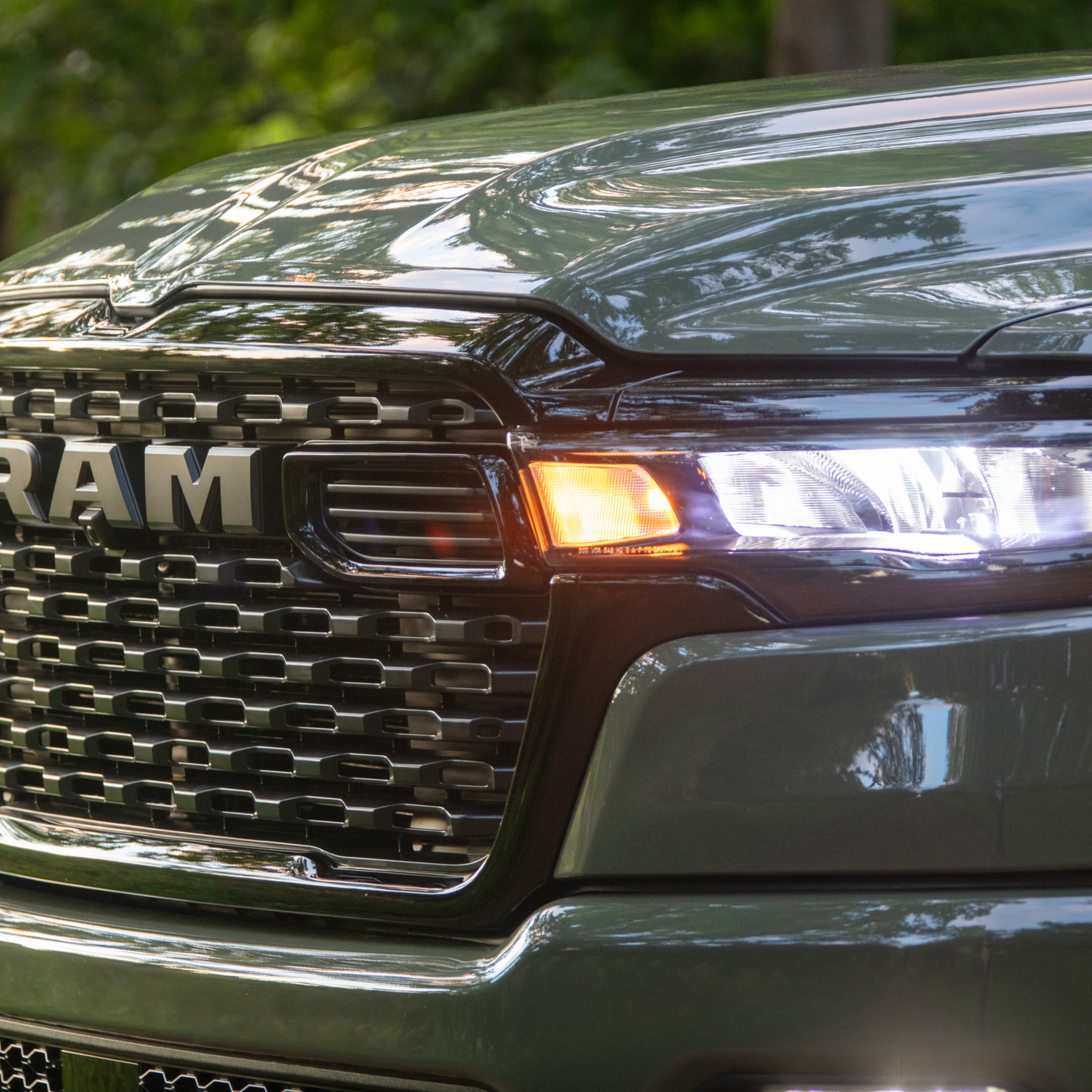 Jay Leno Tracks Down a Classic Car That Went Missing for 50 Years - Men ...