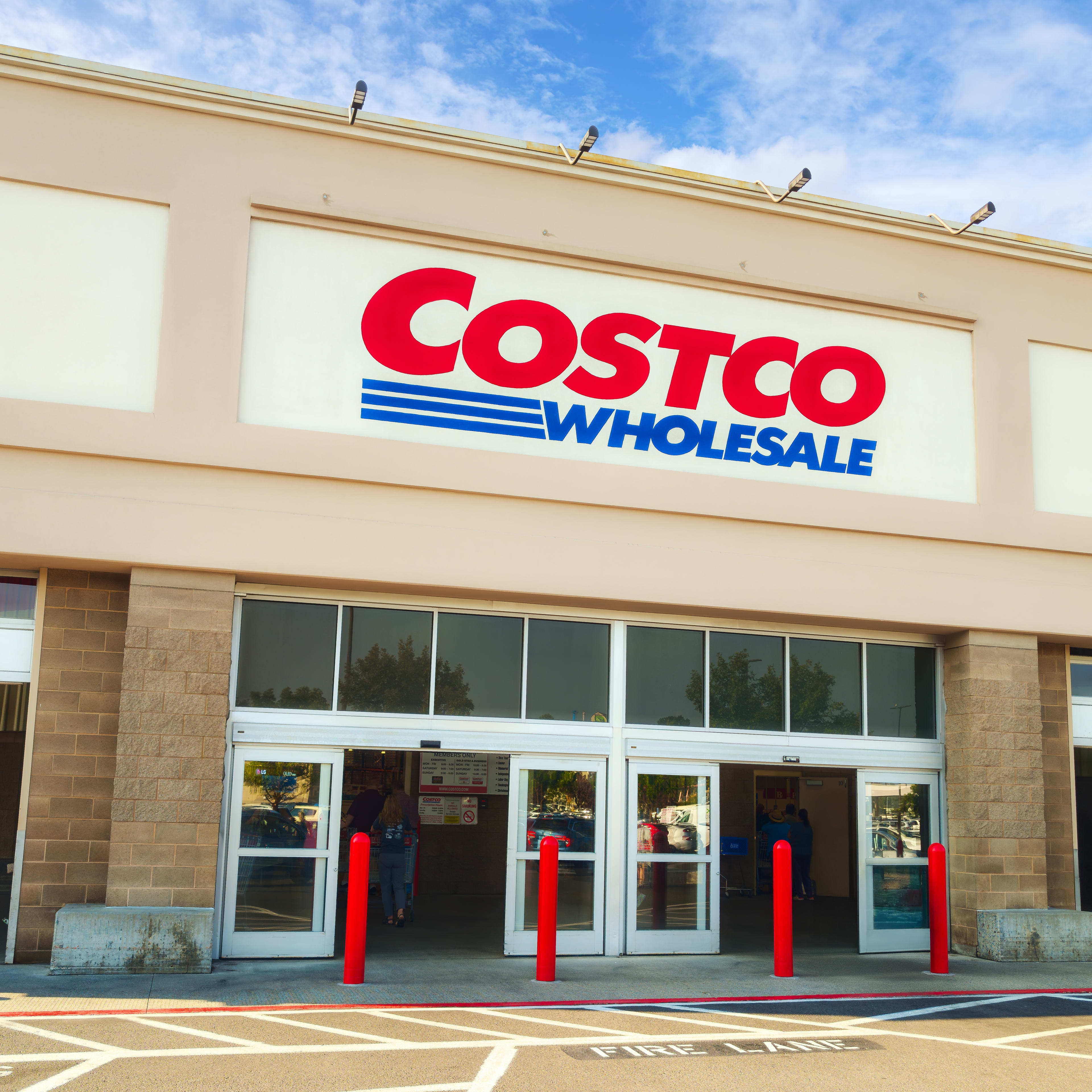 All-Clad's Stainless Steel Utensil Set Is a Steal at Costco - Men's Journal