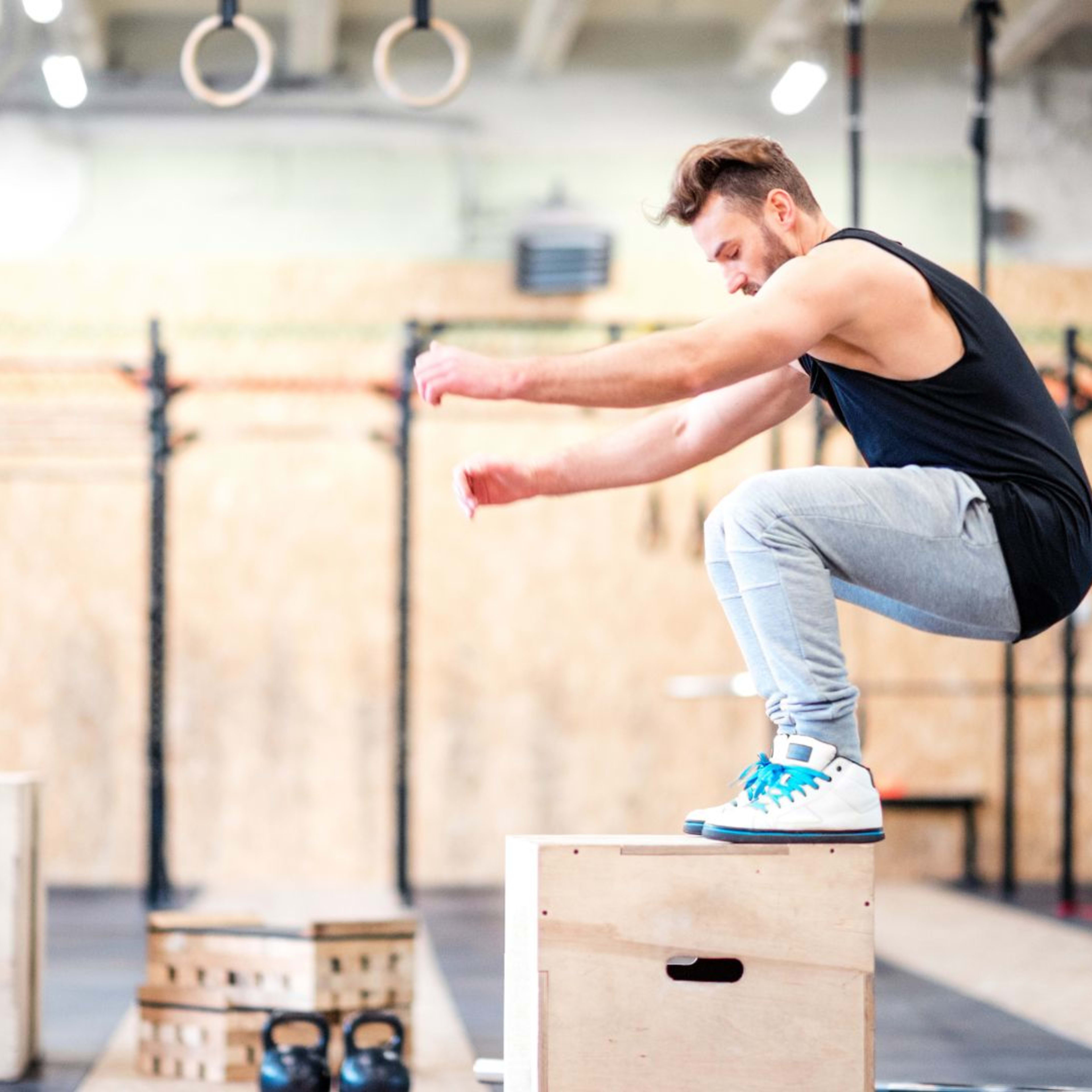 When to Eat Before a Workout for Maximum Results - Men's Journal