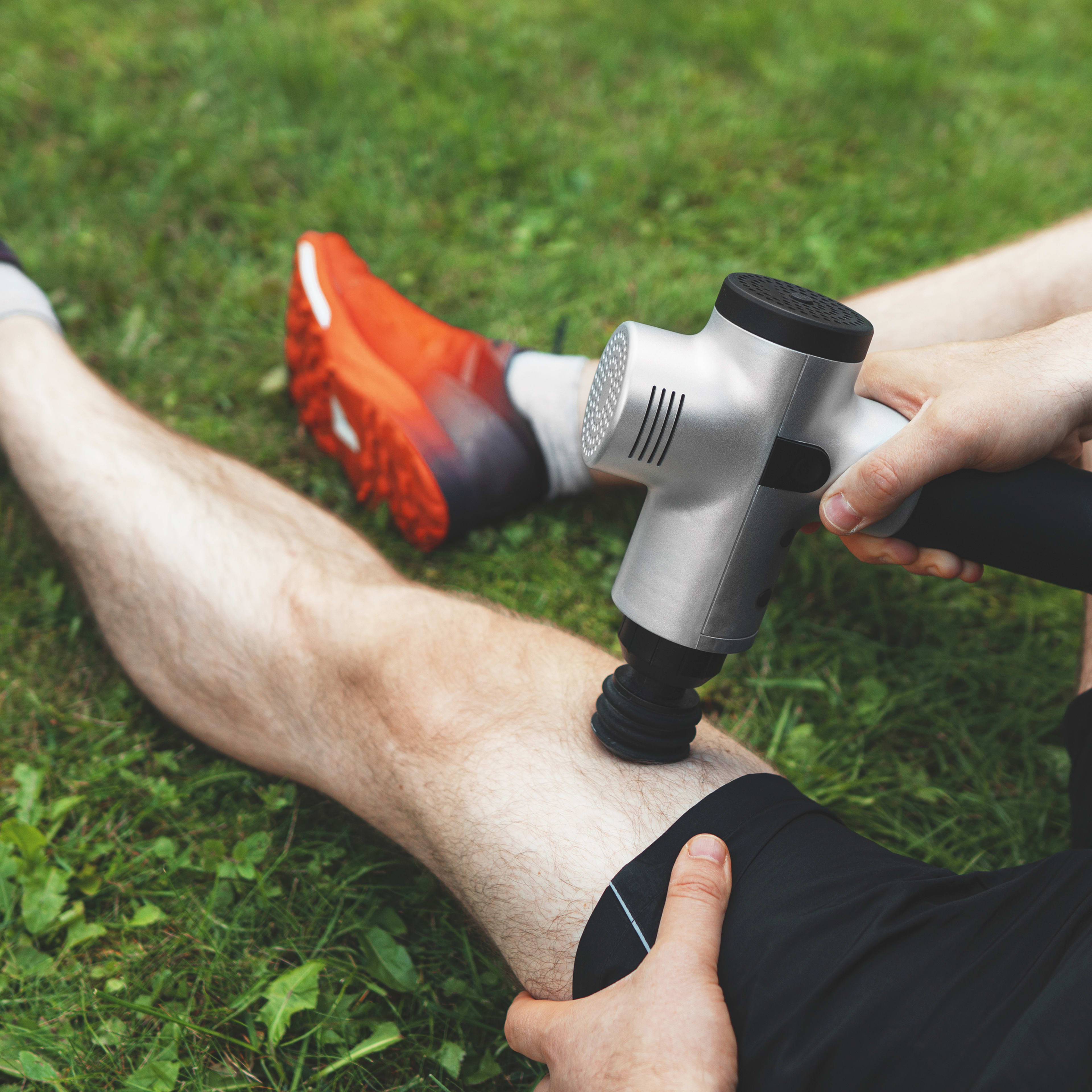 Livvy Dunne's Behind-the-Scenes Photos of Cover Shoot in Bermuda - Men ...